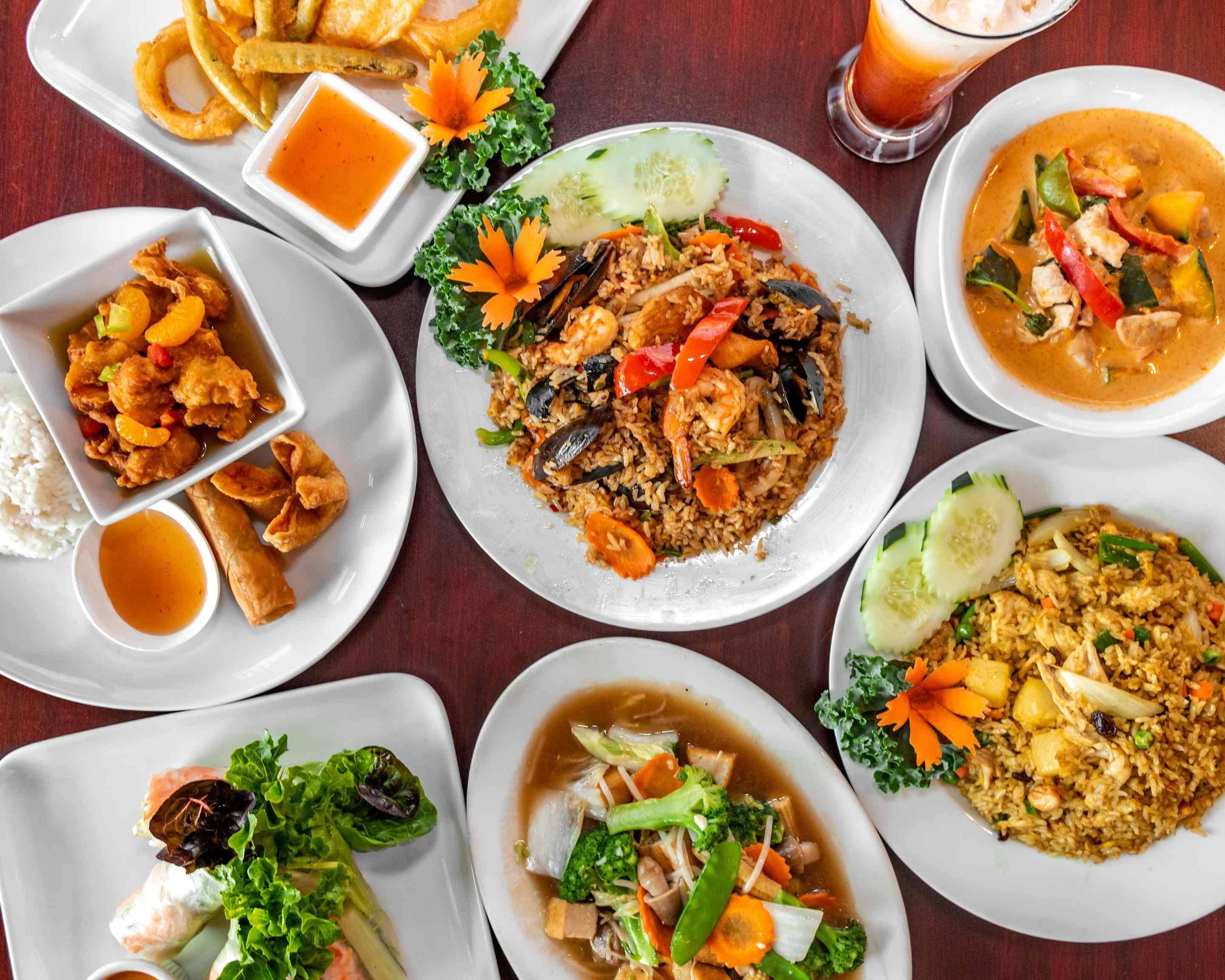Order Happy Thai - Menu & Prices - Bloomington Delivery | Uber Eats
