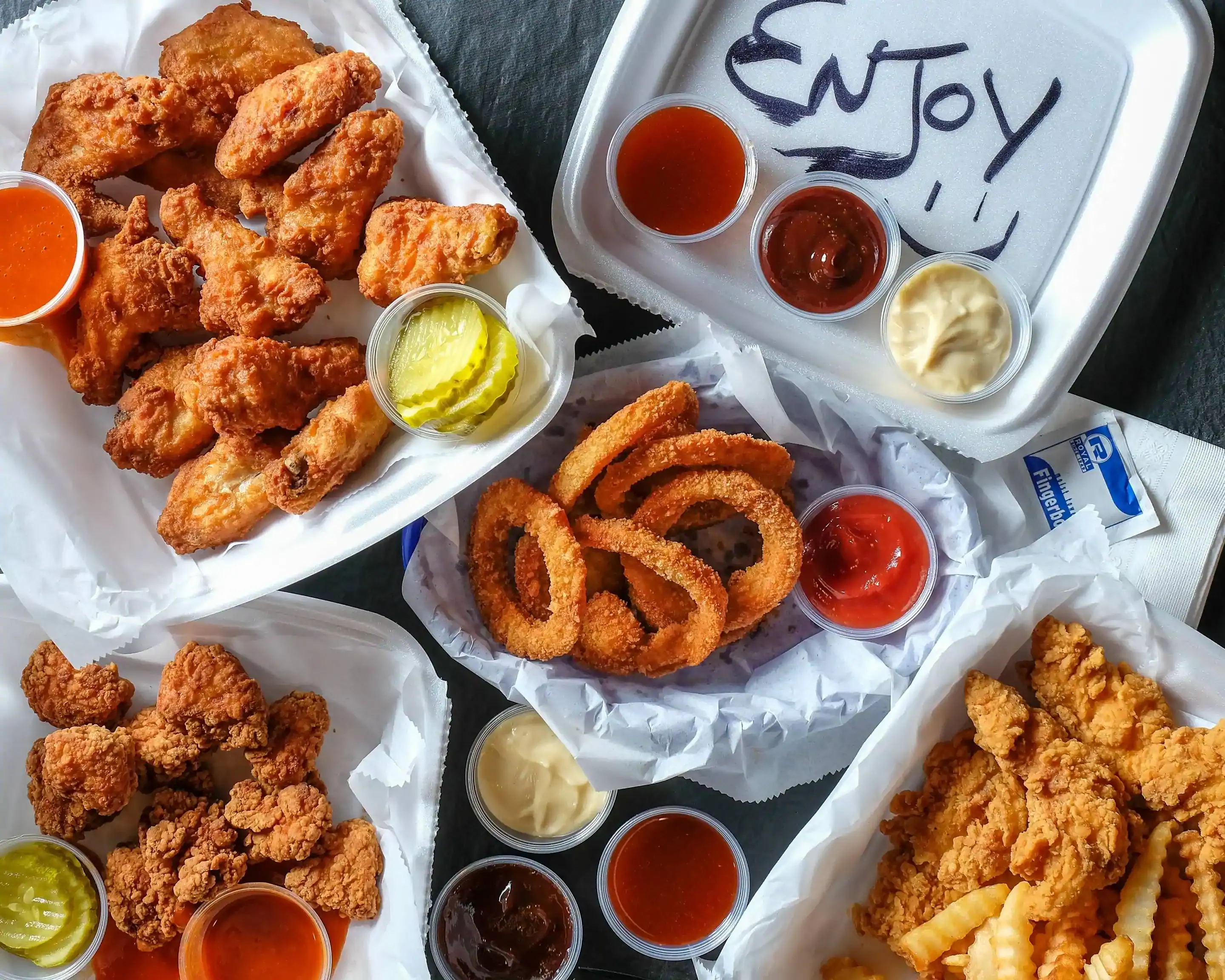 Commander d'un Escape Manor (Hamilton)【Menu et prix】| Hamilton | Uber Eats