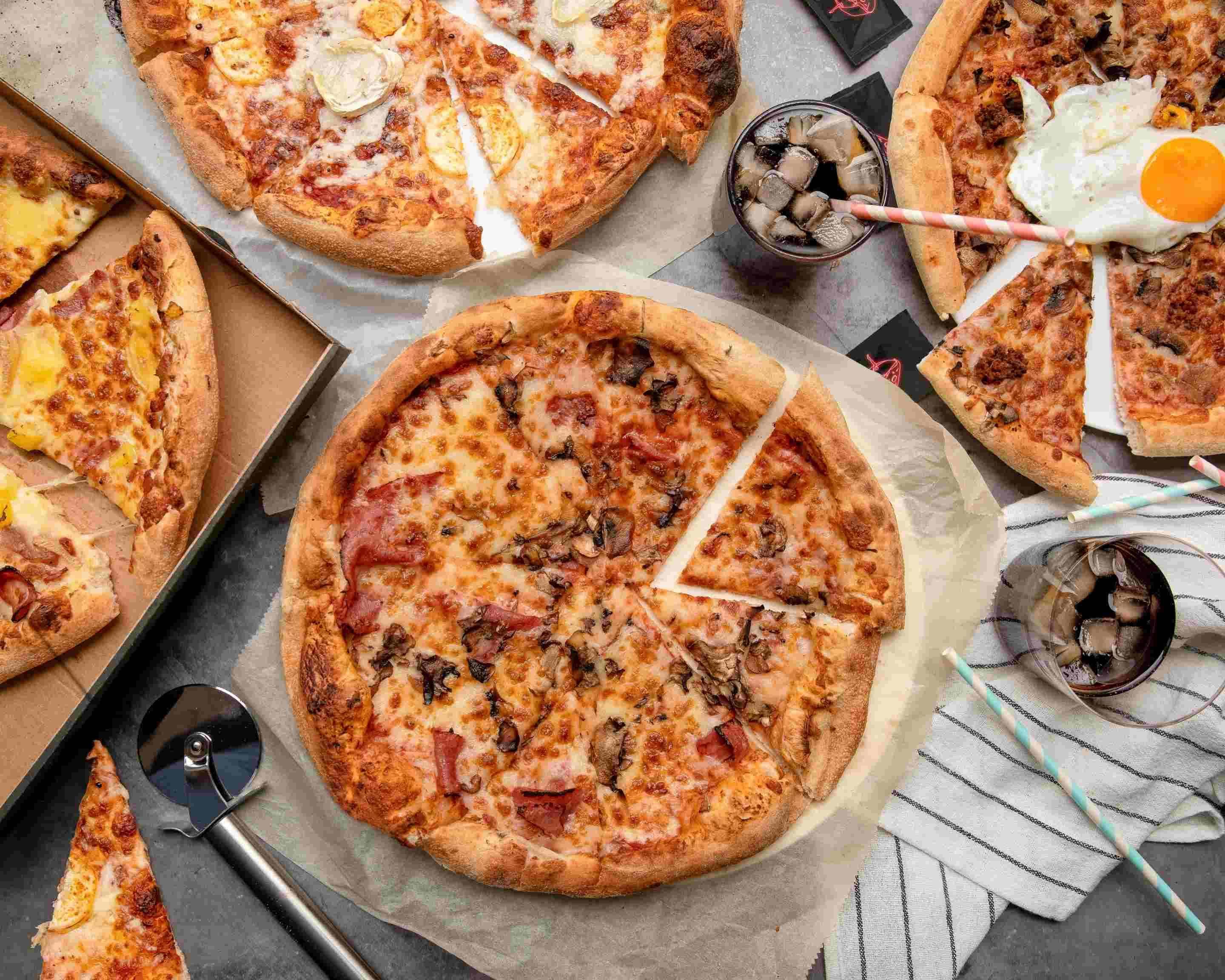 Hot express pizza Menu - Takeaway in London | Delivery menu & prices ...