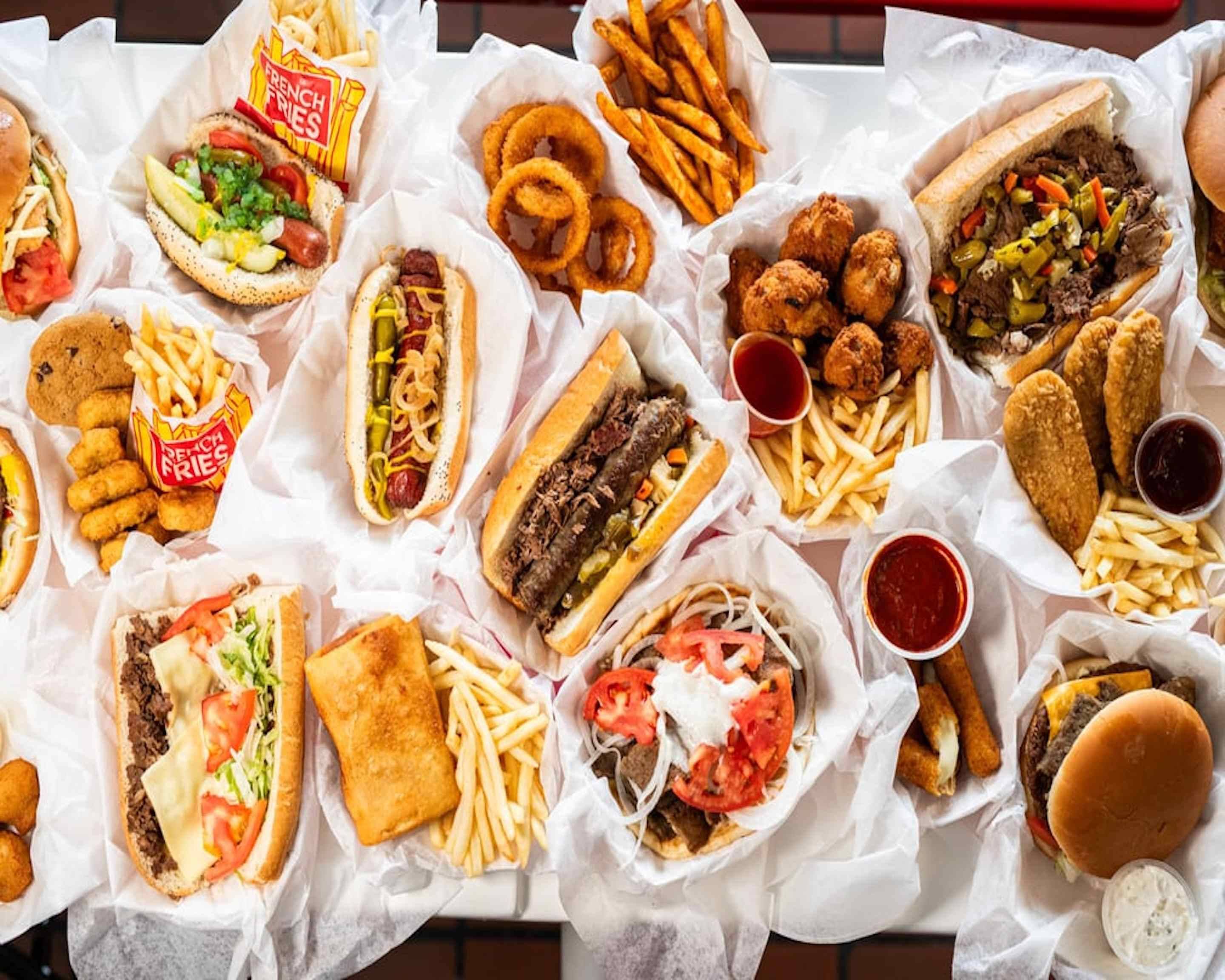 Order Judy's Vienna Red Hots (Milwaukee) - Menu & Prices - Milwaukee ...