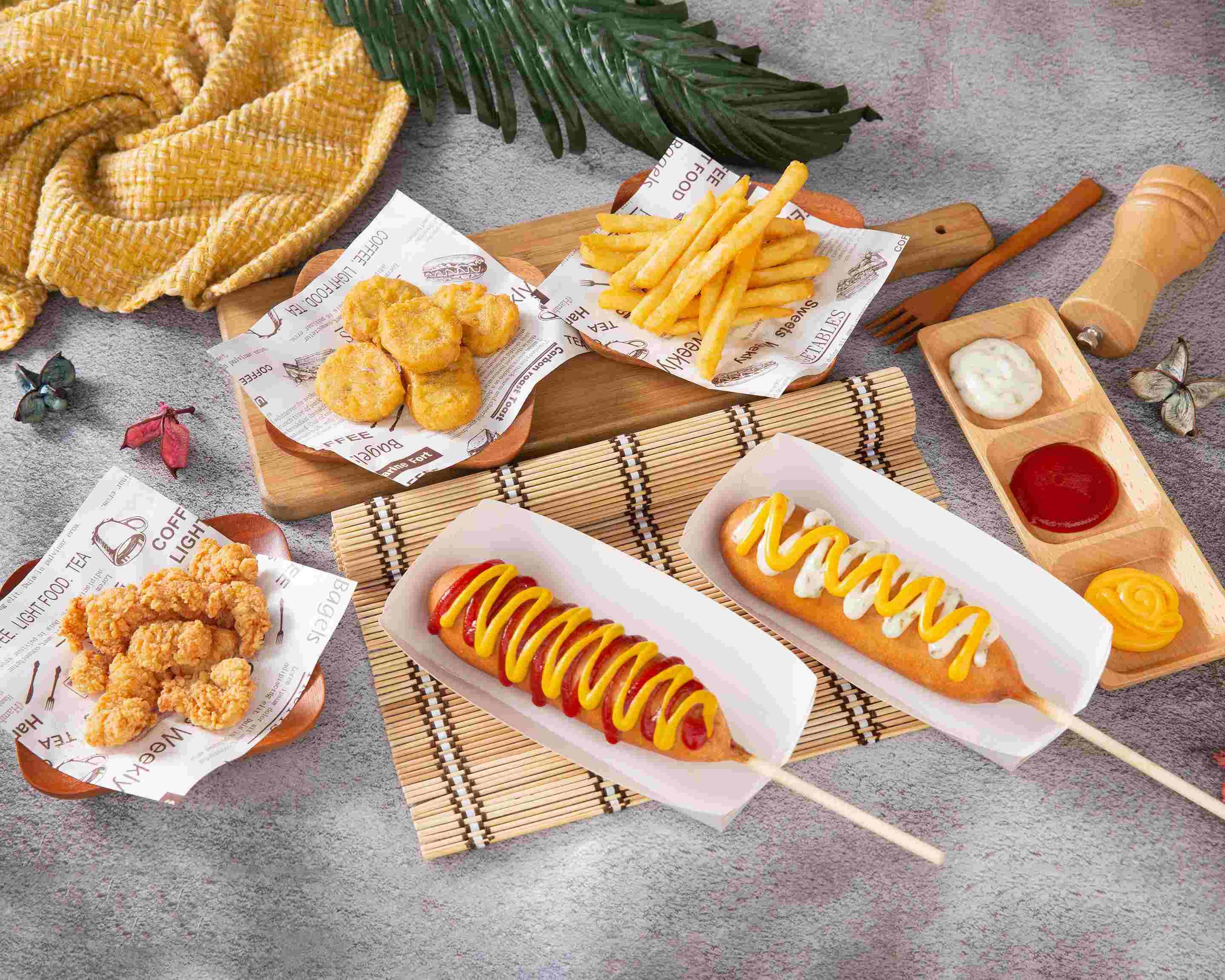 Mr.Q墾丁大熱狗 炸物 岡山店 Menu Delivery in Kaohsiung | Delivery Menu & Prices | Uber Eats