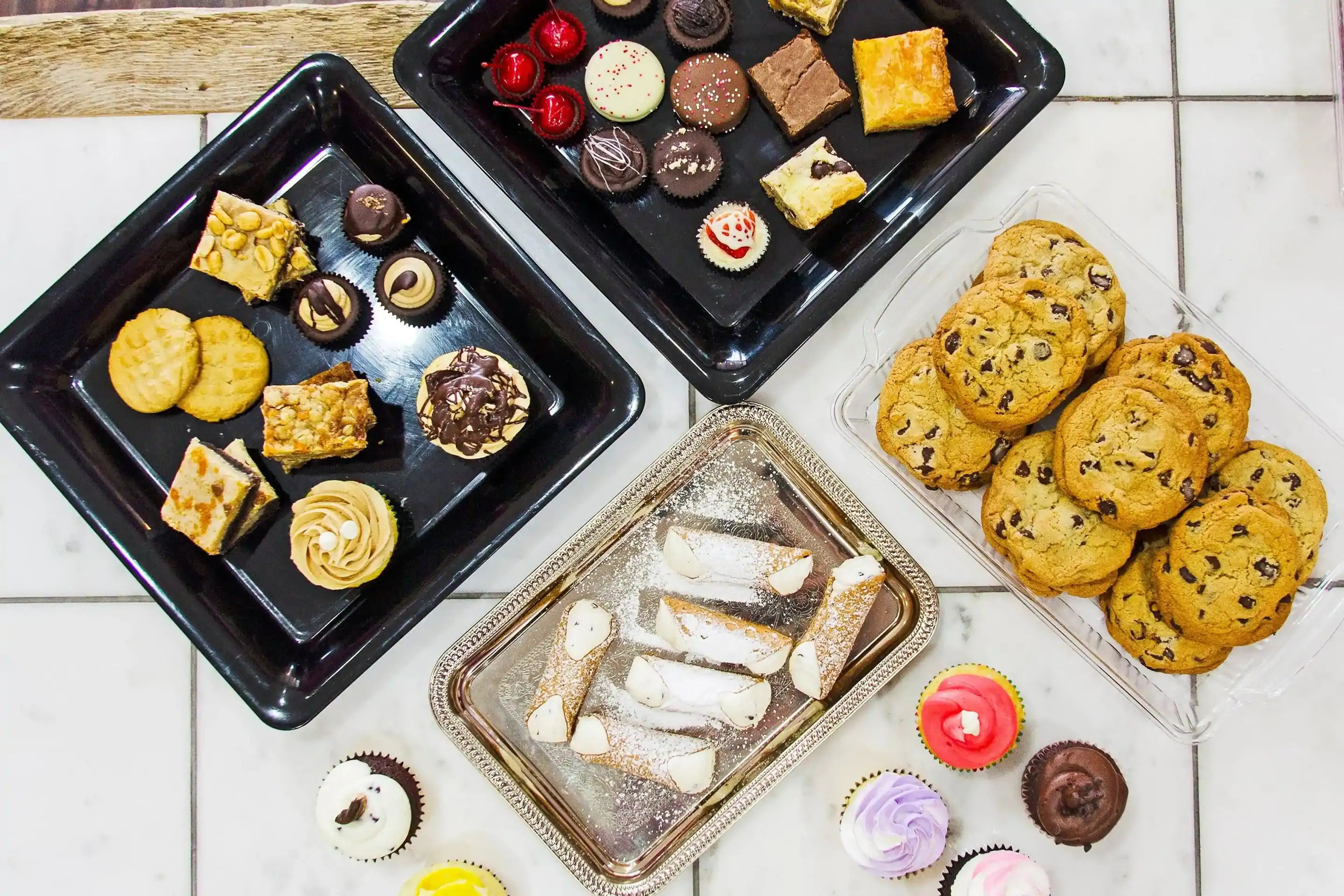 Commander d'un The Cheesecake Factory Bakery by Holyshakes (Delta)【Menu ...