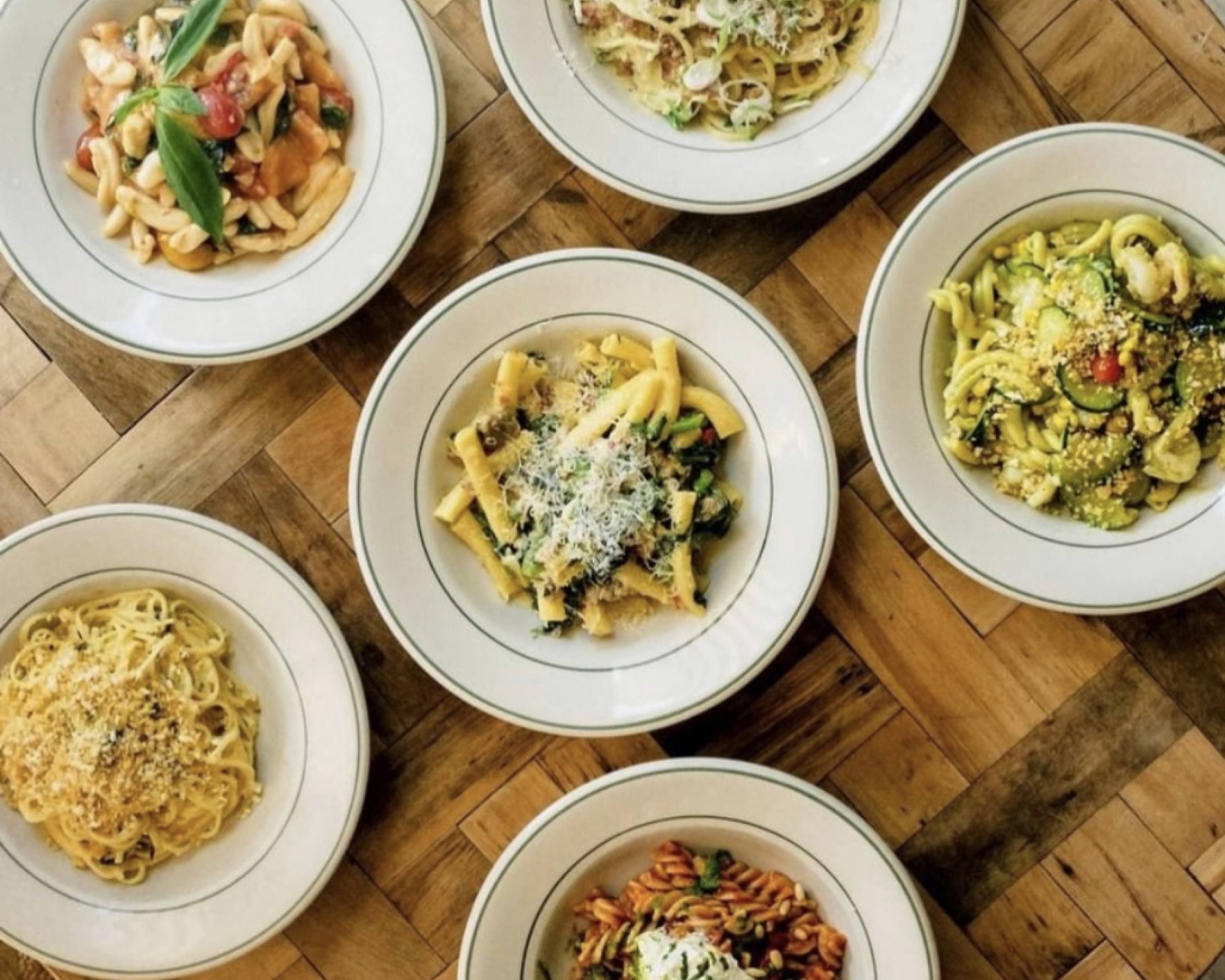 Commander d'un Magia Restaurant【Menu et prix】| Longueuil | Uber Eats