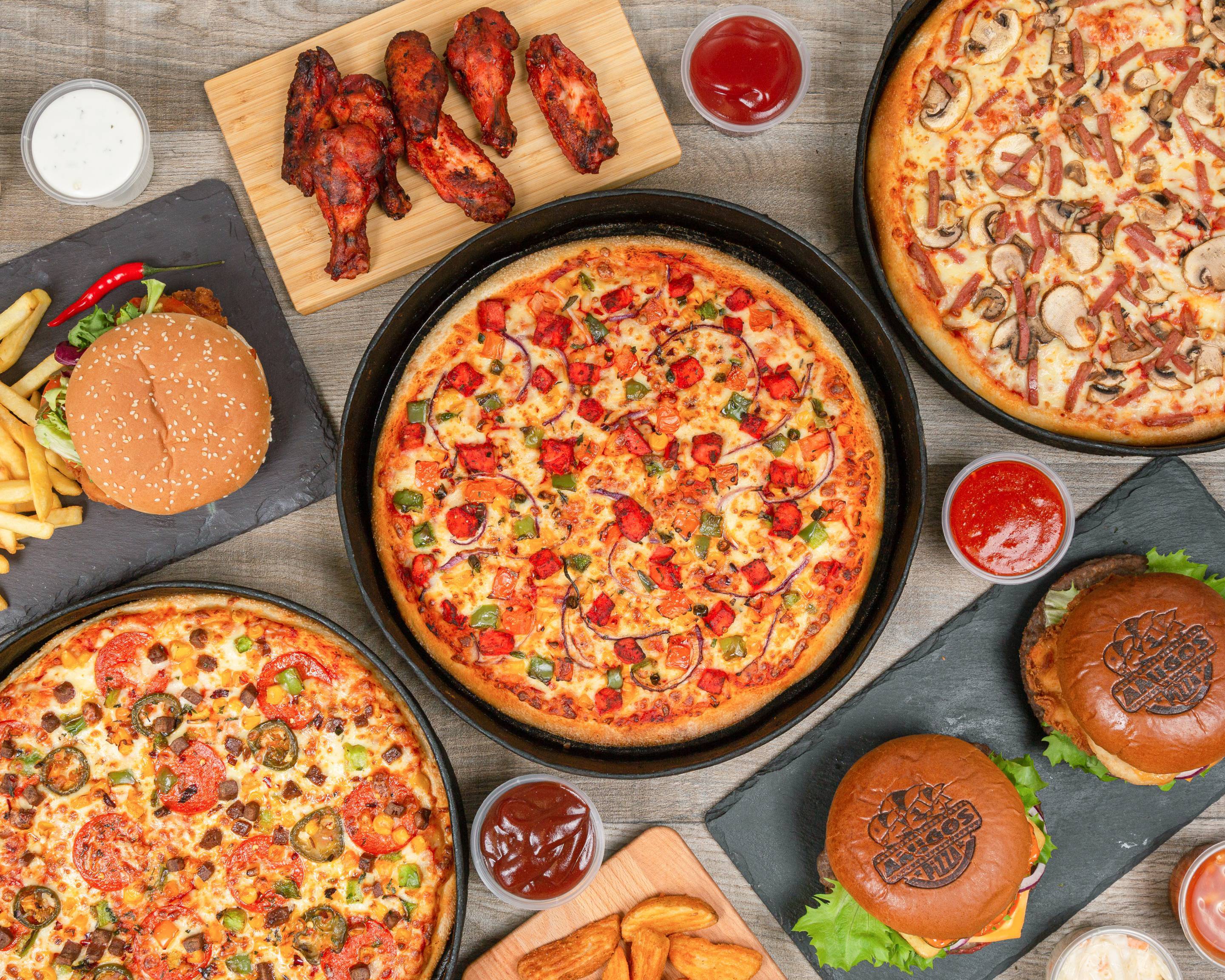 Amigos pizza store