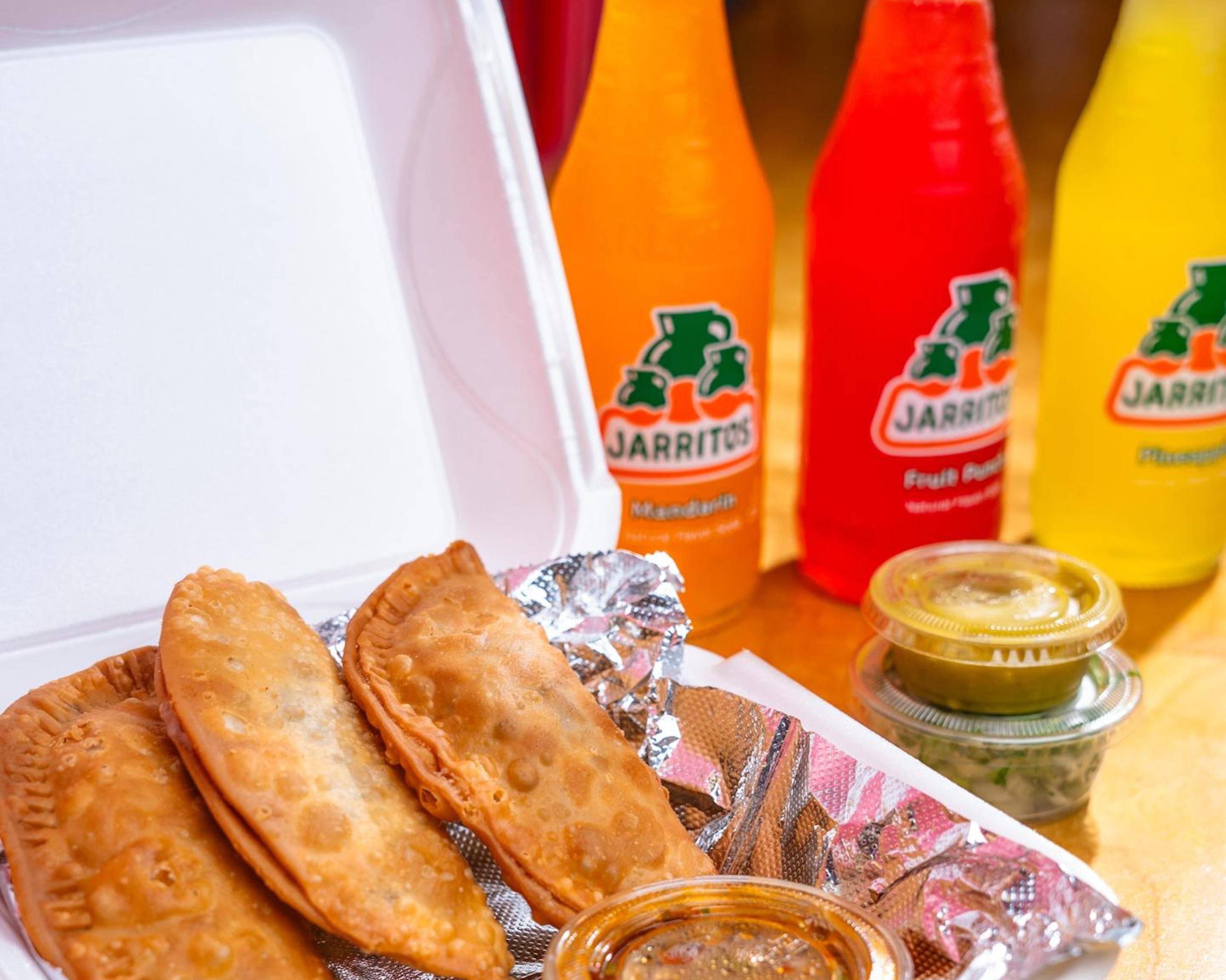 Order Dulce Vida Mexican (921 W Commerce St) Menu Delivery【Menu ...