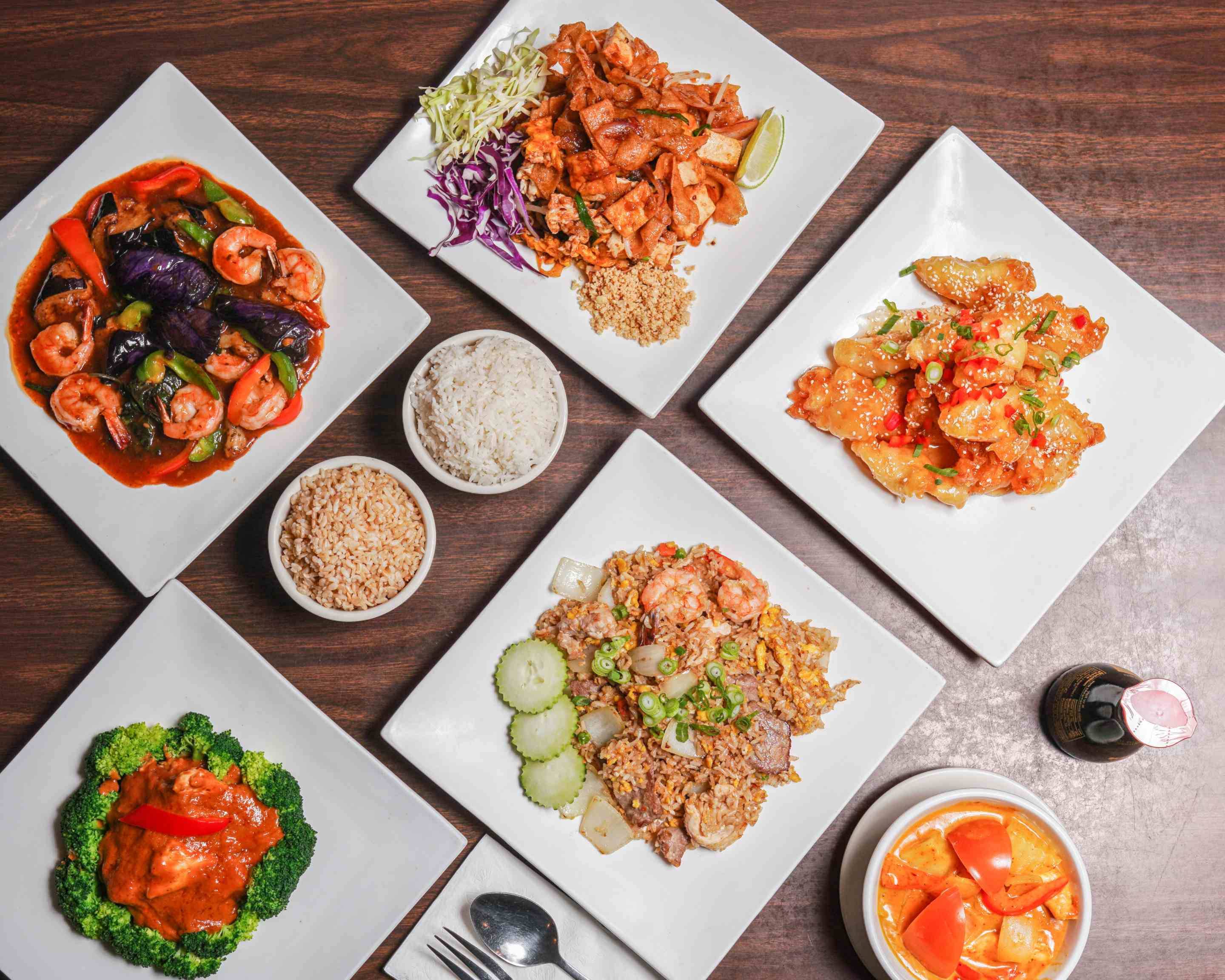 Order Similan Thai Sushi Restaurant Menu Delivery in Chicago | Similan ...