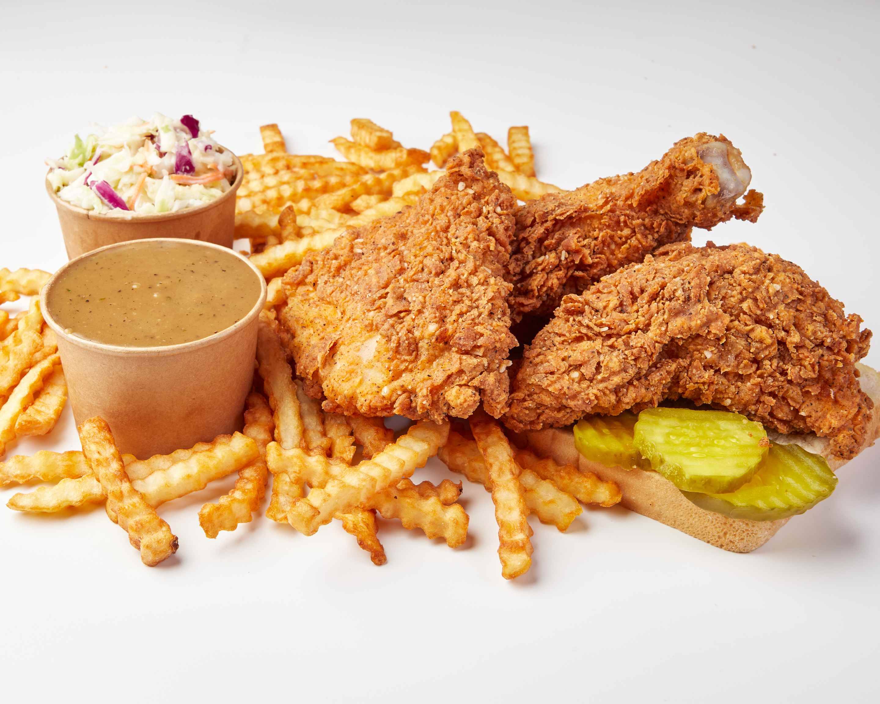 Order Pok pok Complexe Desjardins Restaurant Delivery【Menu & Prices】| Montreal | Uber Eats