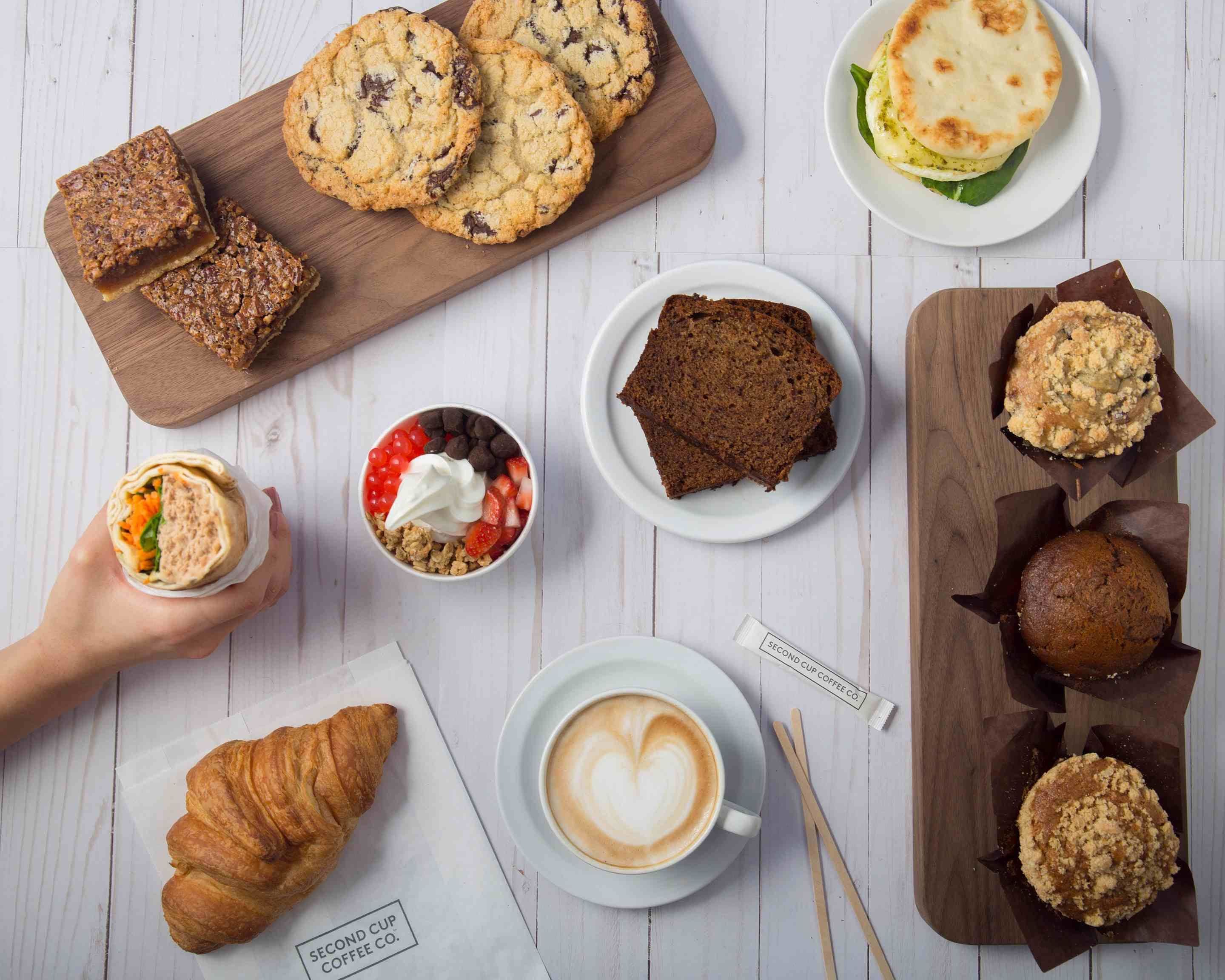 Commander d'un Second Cup (3035 boul le Carrefour)【Menu et prix】| Laval ...