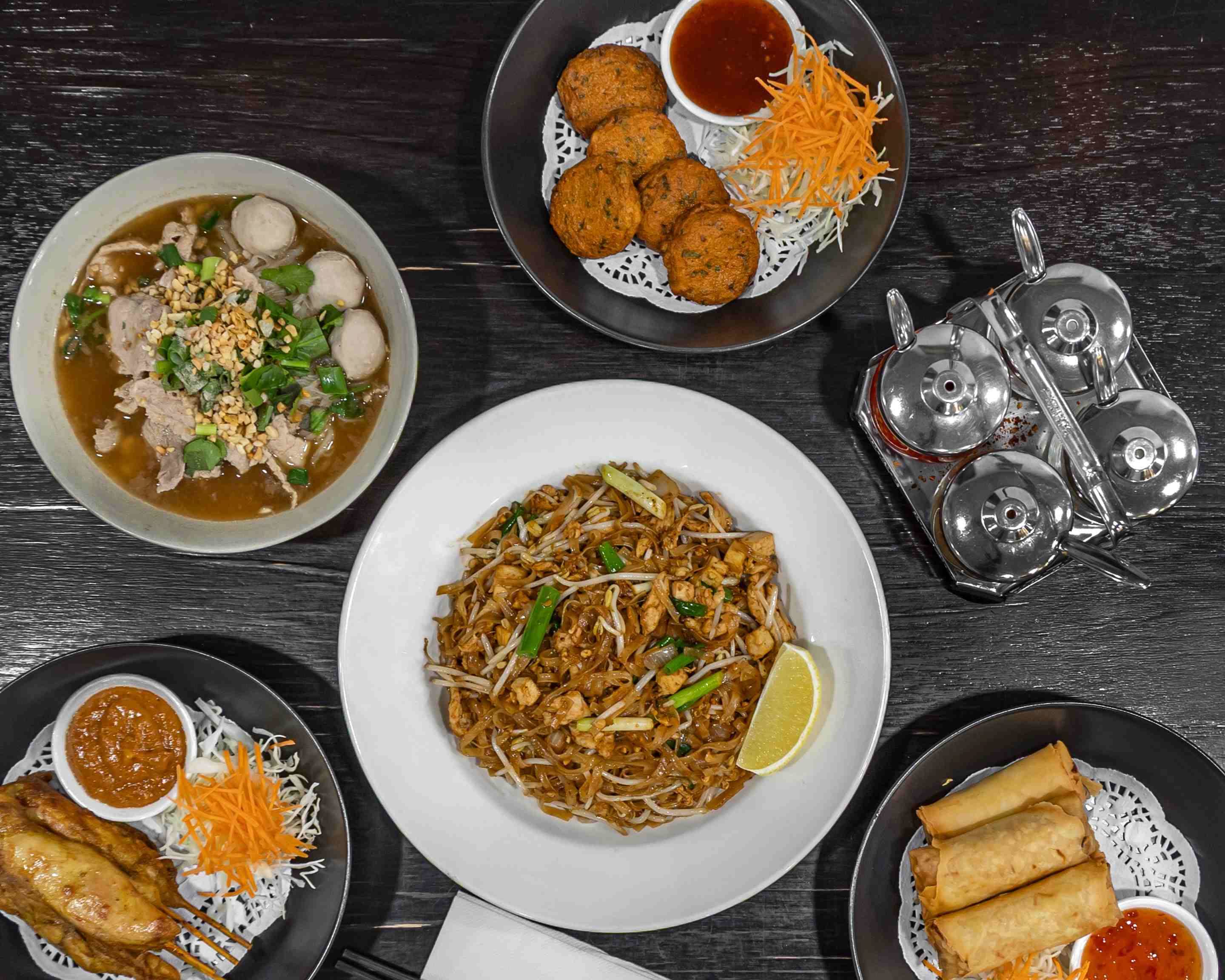 Salween Thai Restaurant Menu Takeout in Melbourne | Delivery Menu ...