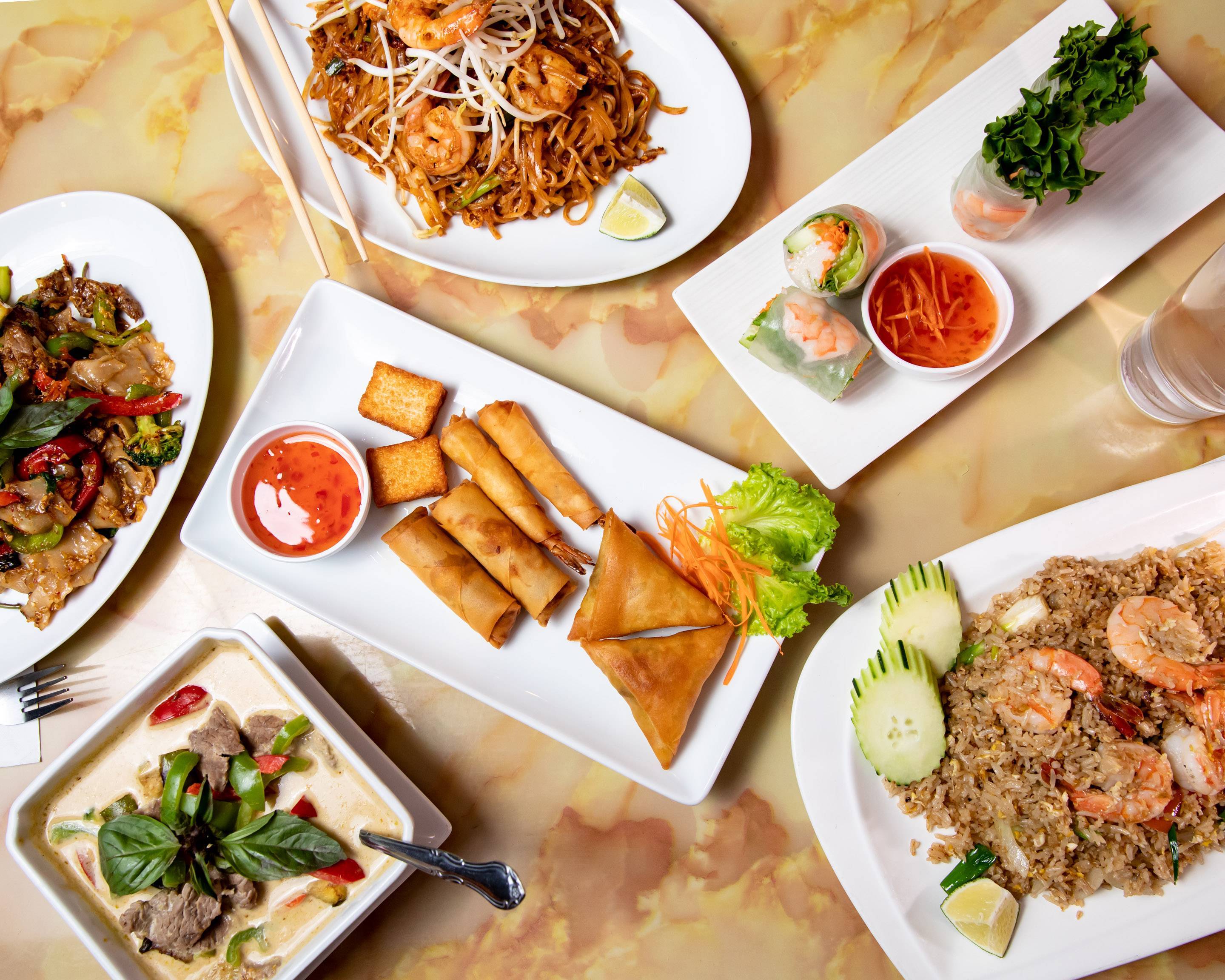 Order Salween Thai Restaurant Menu Delivery【Menu & Prices】| Omaha ...