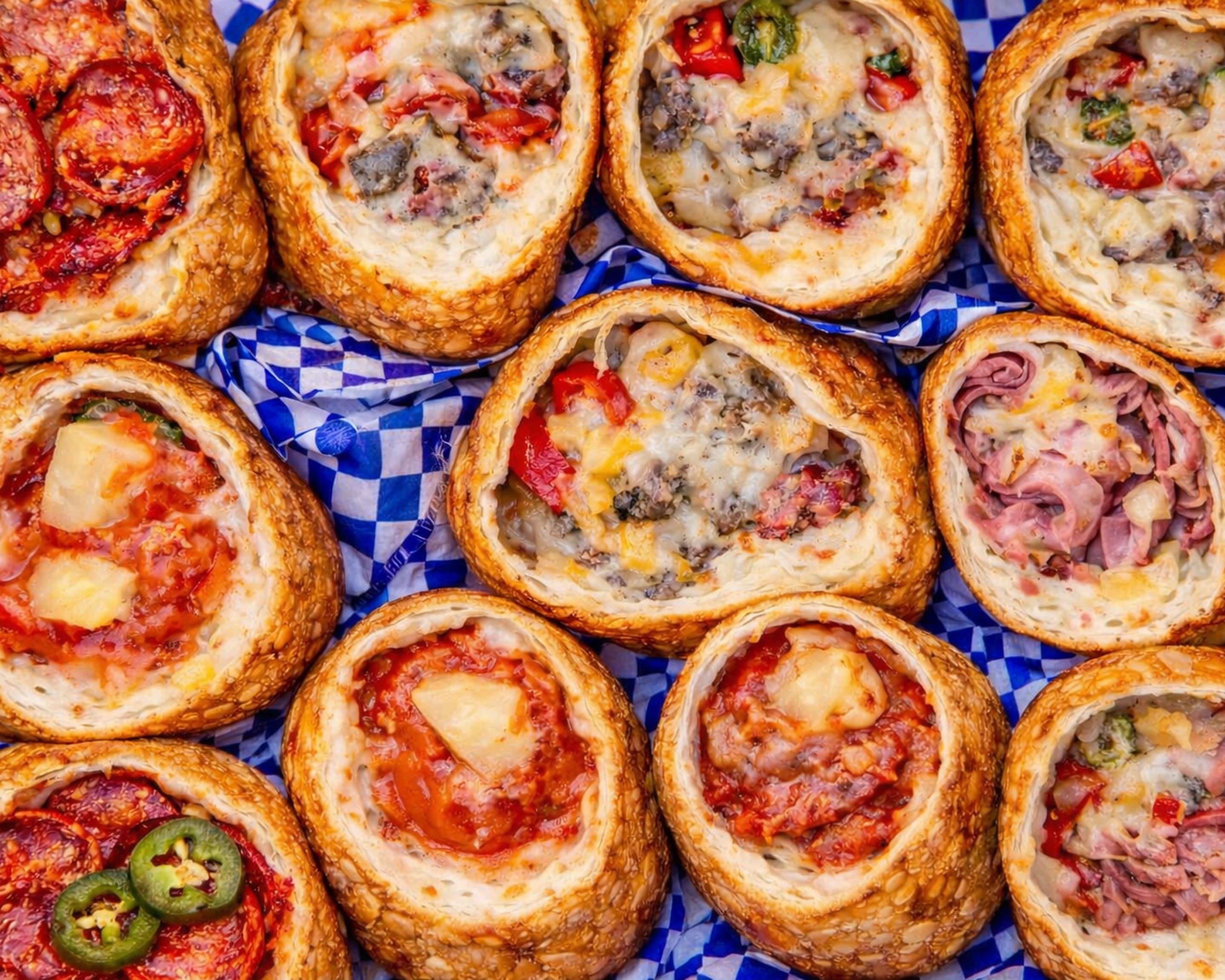 Commander d'un Knuckles (241 Rue Jarry Est)【Menu et prix】| Montréal ...