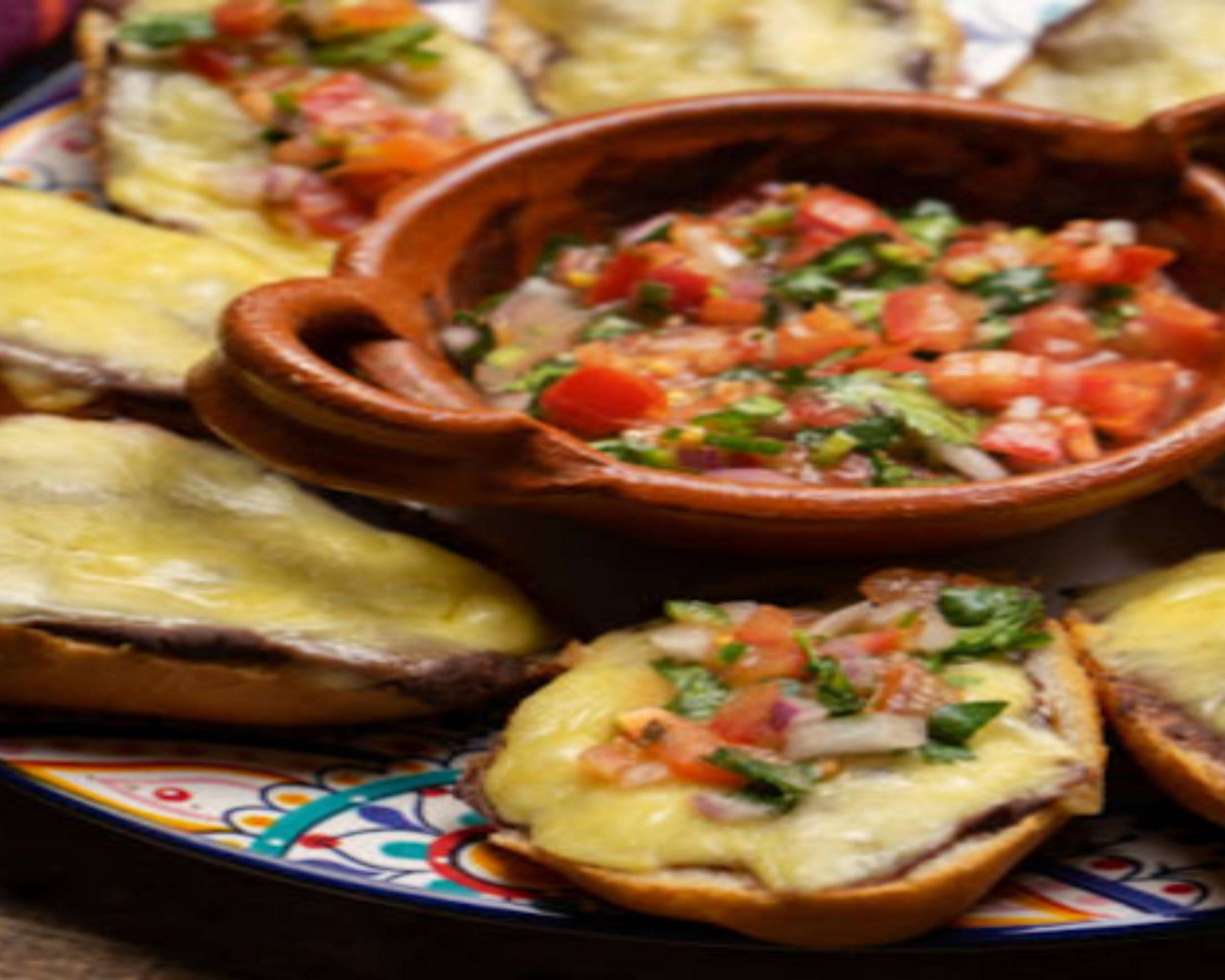 Molletes de Francia (Centro) Menú a Domicilio en Monterrey | Molletes ...