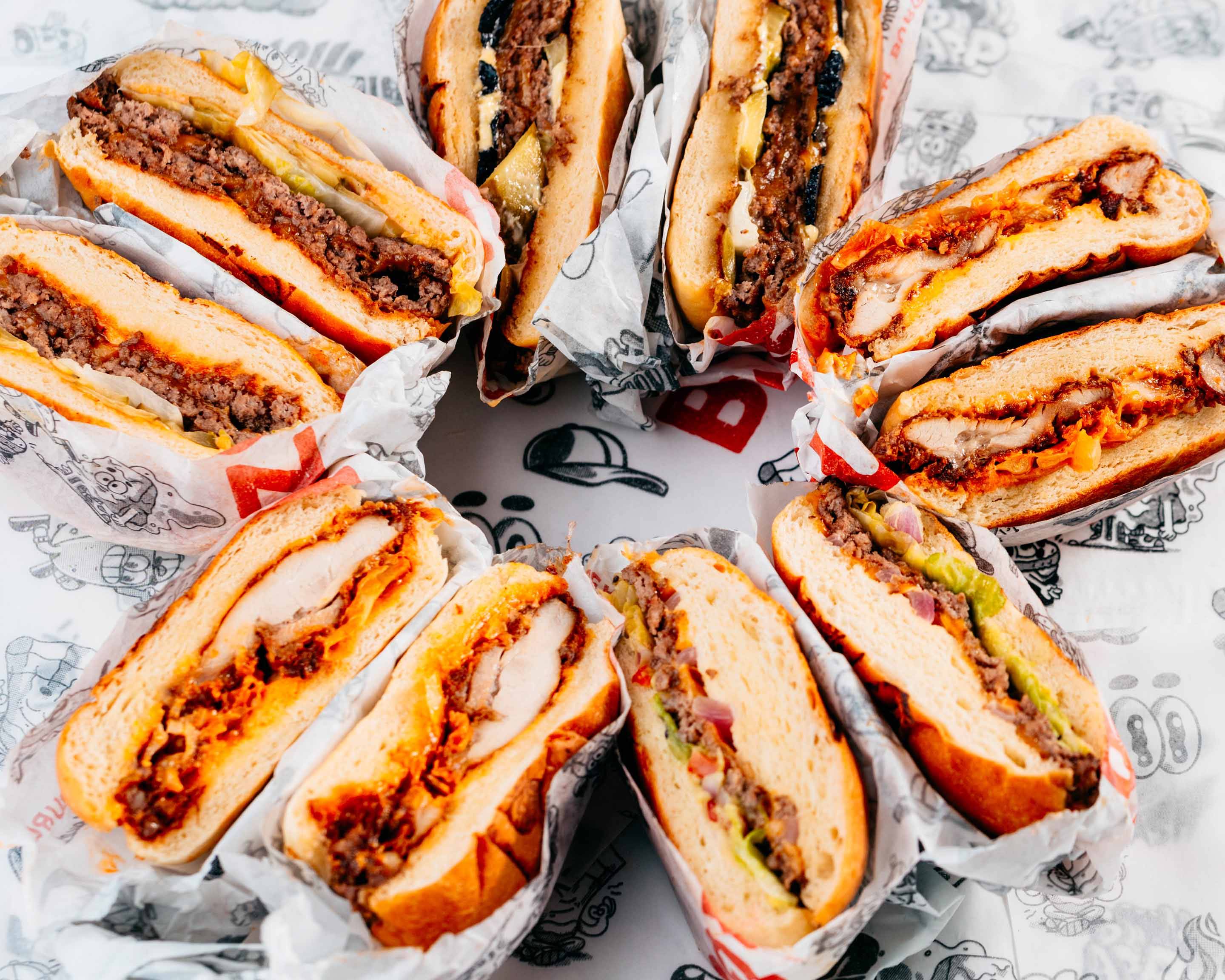 Burgouzz by Valouzz - La Defense Menu Delivery Online | Paris【Menu ...