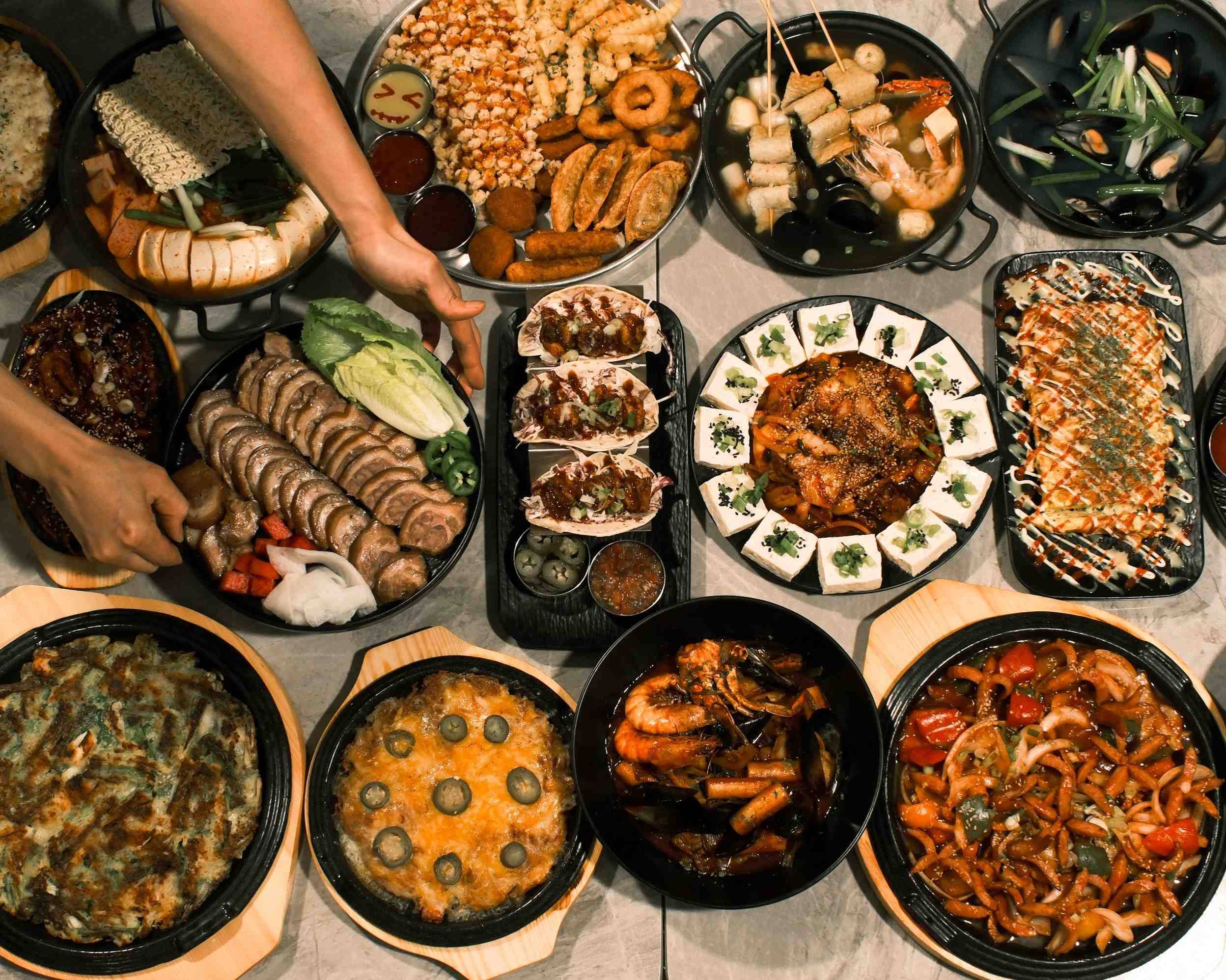 Dragon Roll&Pho Hwangso Gozip Menu Duluth • Order Dragon Roll&Pho ...