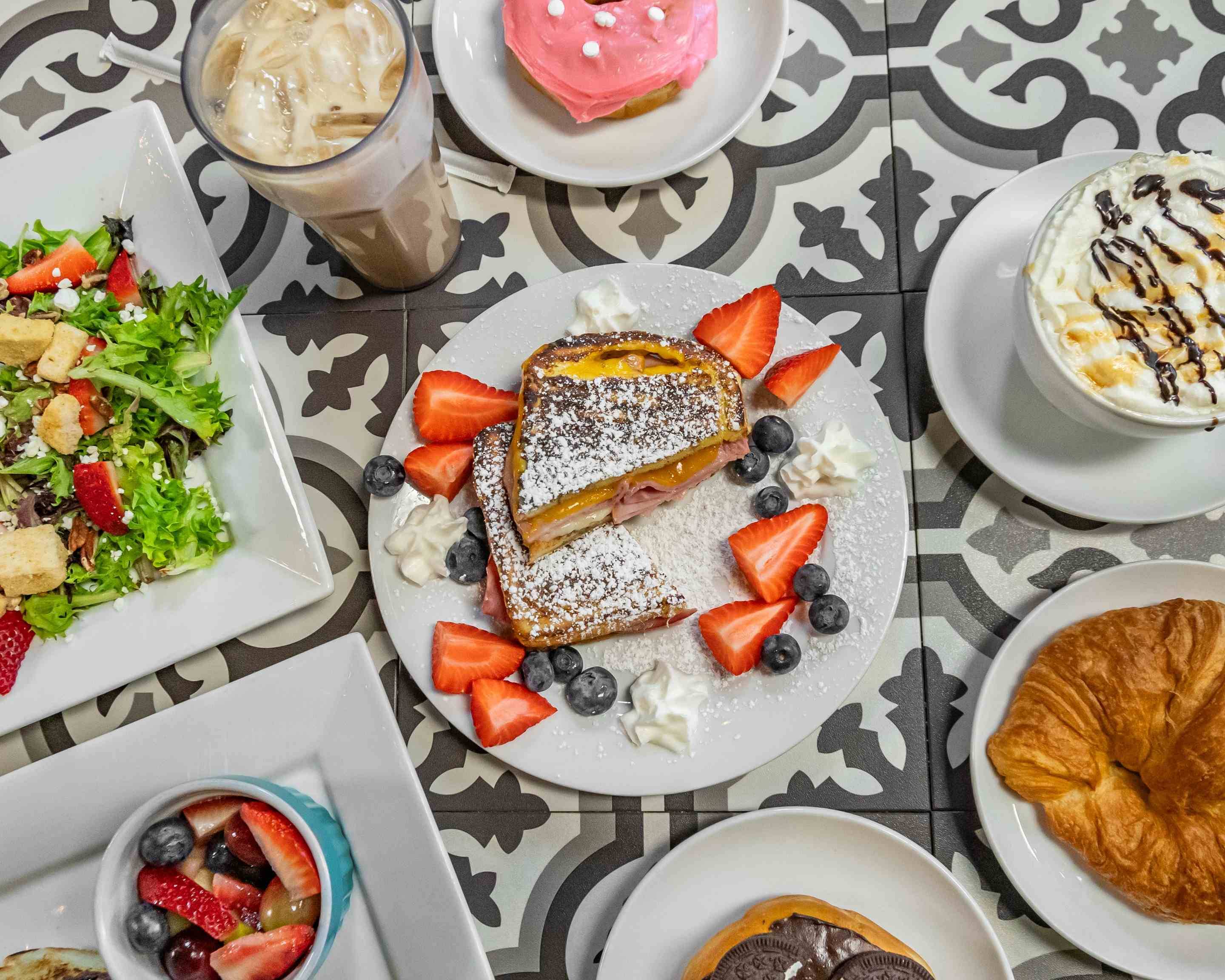 Order Glo's Coffee Corner Menu Delivery【Menu & Prices】| Savannah | Uber ...