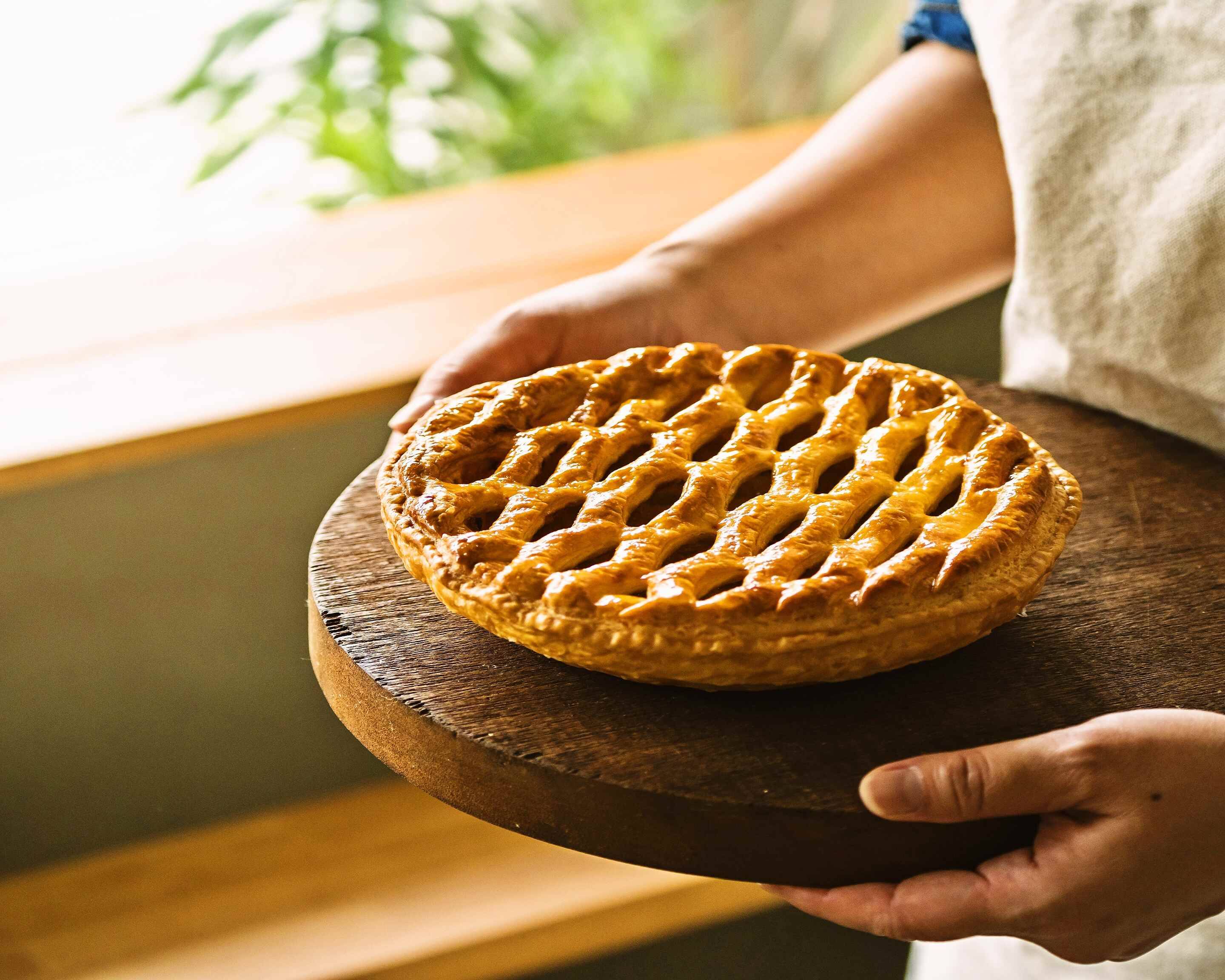 沖縄産パイナップル専門スイーツ店『Fine_Pine_Time』 Okinawa pineapple specialty store『Fine ...