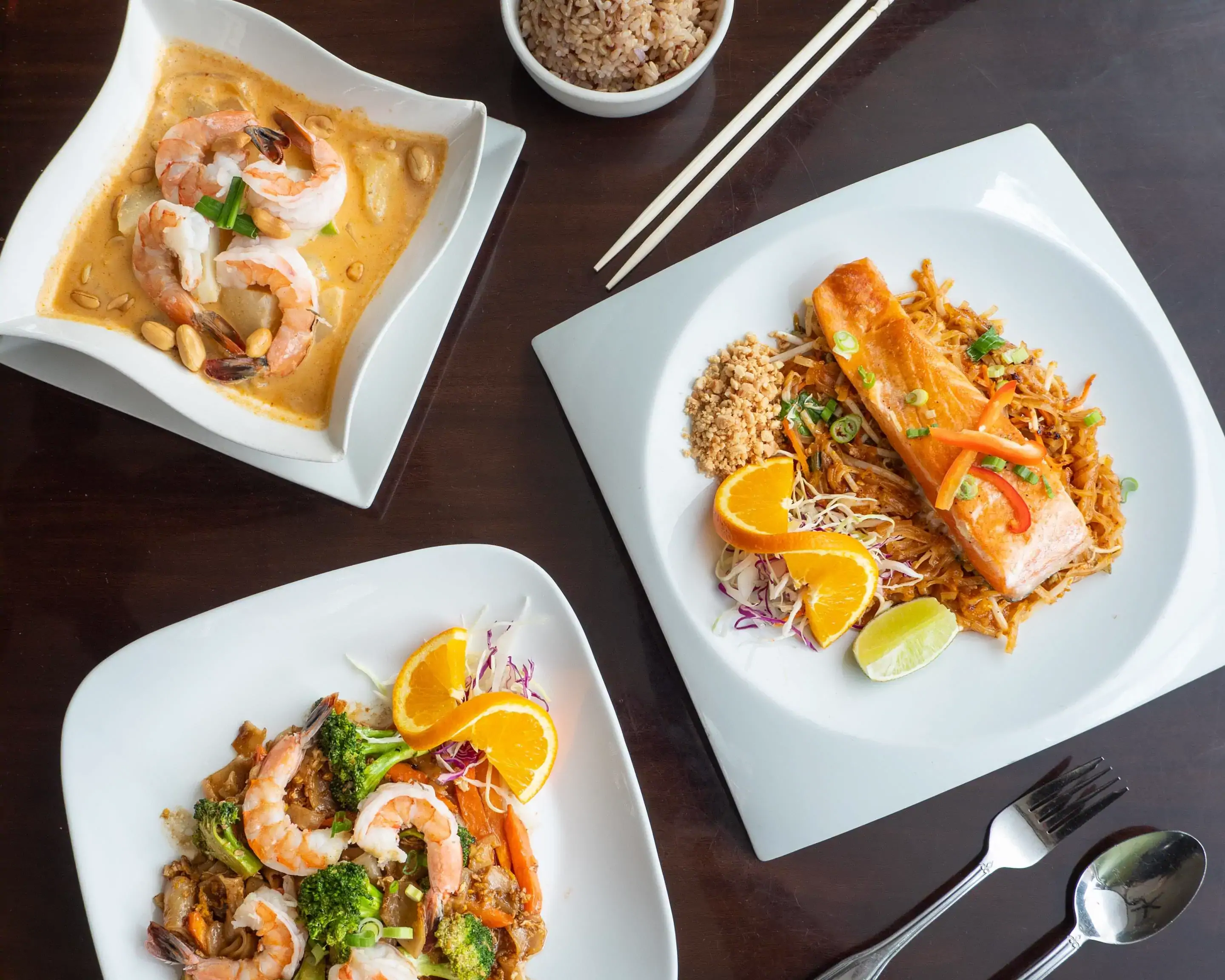 Sugar Palm Thai Restaurant (5580 Vincent Gate Terr Alexandria) Menu ...