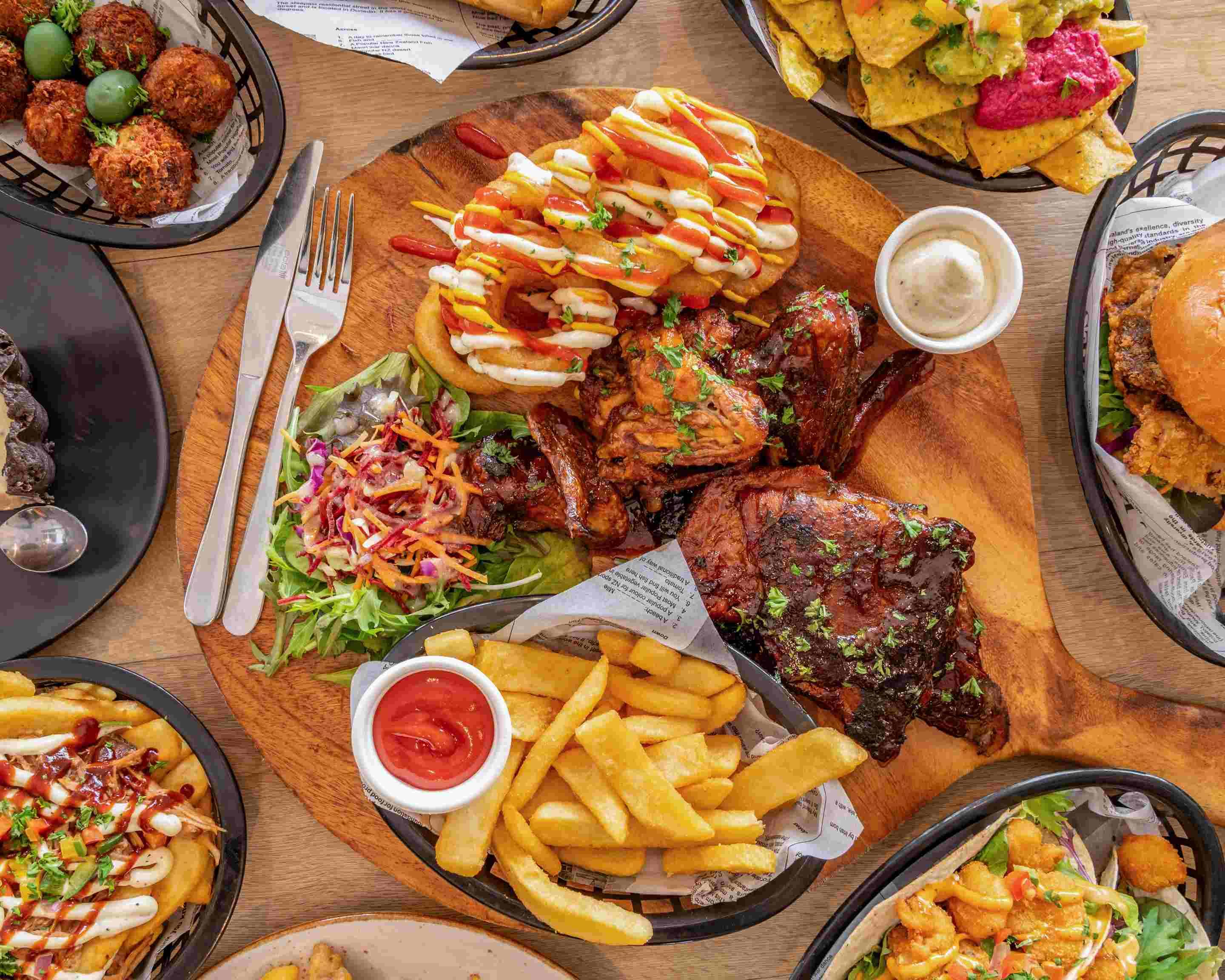 Order Three Wise Birds Gardenbar (Hastings) delivery online | Napier ...