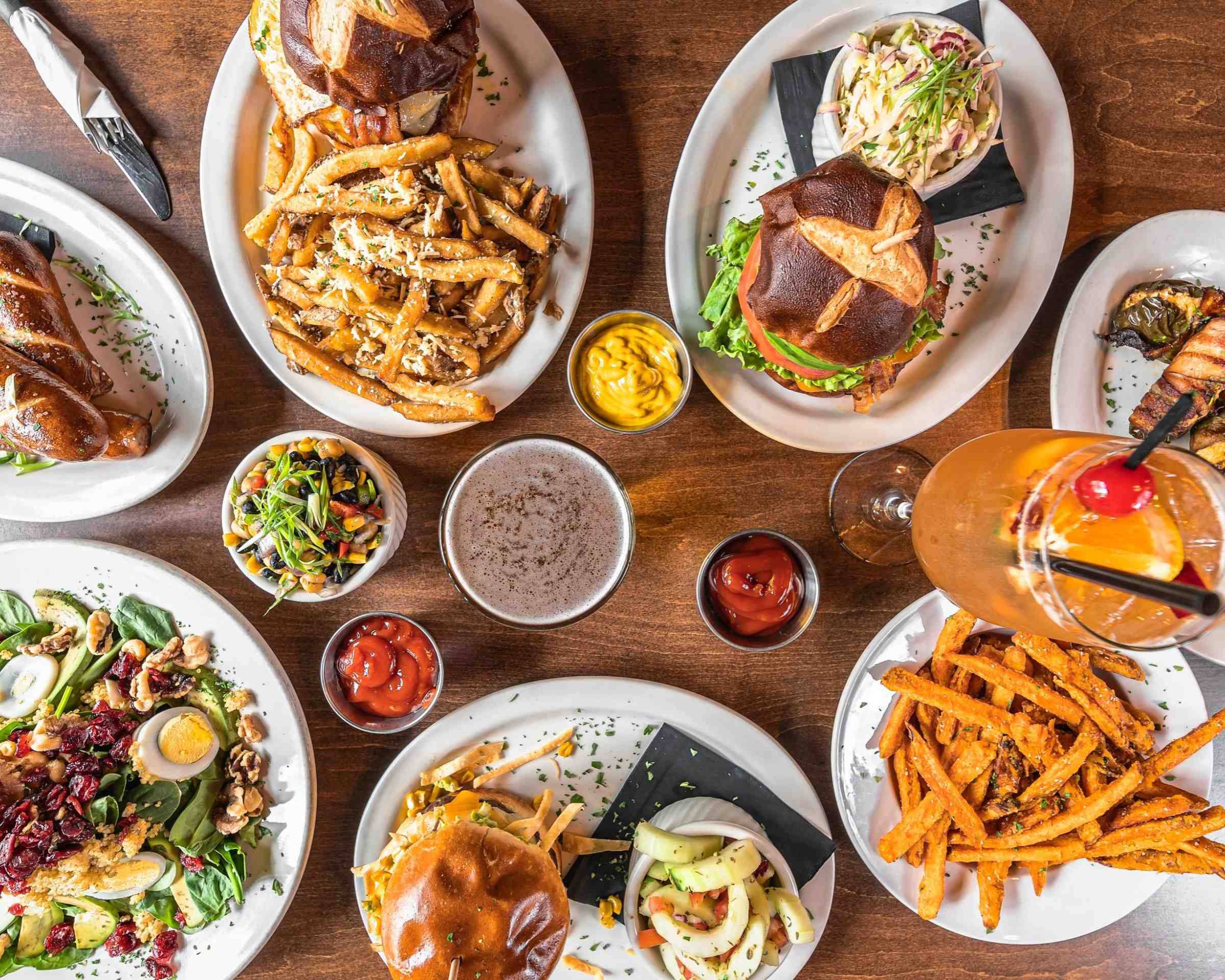 Order Jackson Avenue Pub - Menu & Prices - Naperville Delivery | Uber Eats