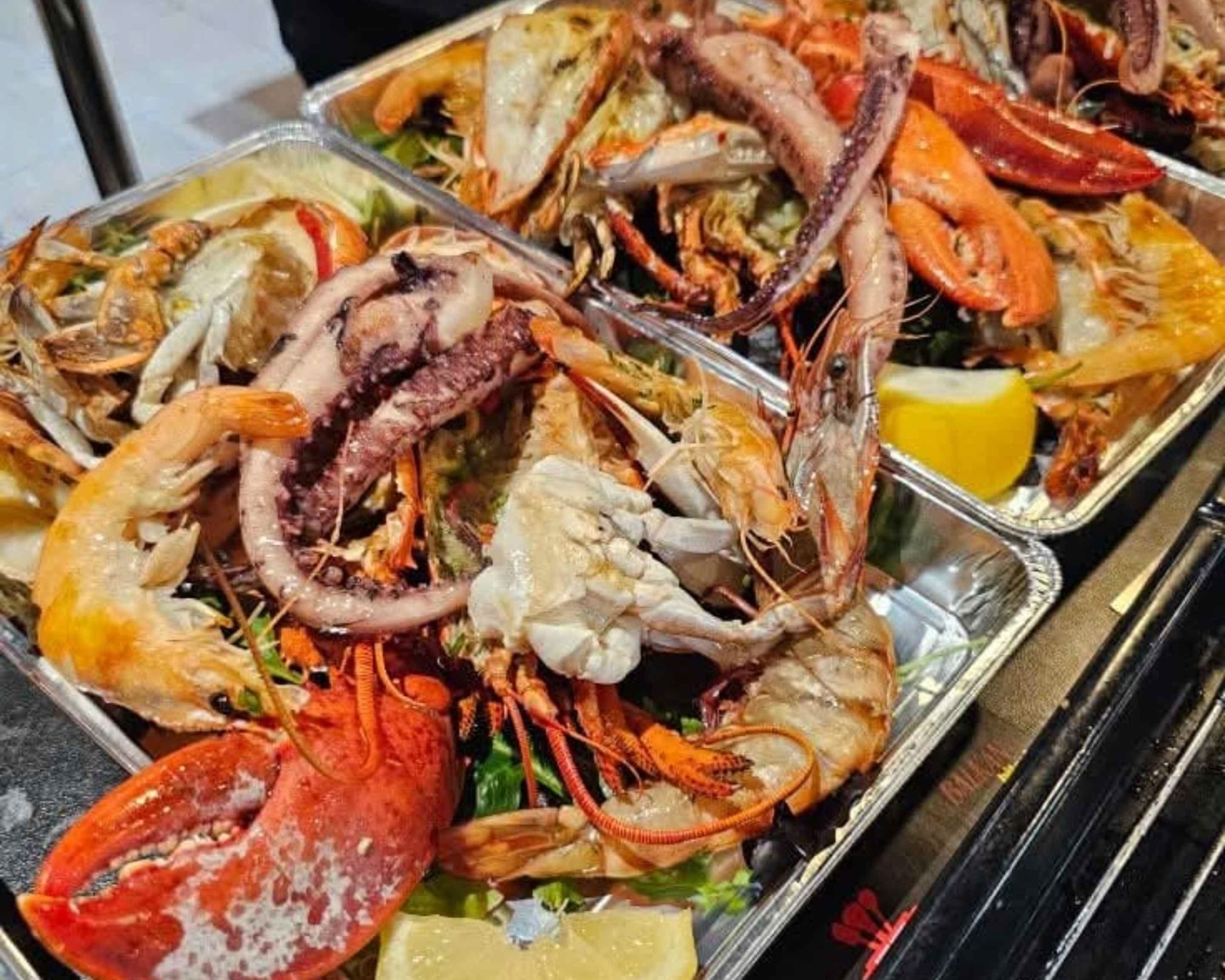 DR. SEAFOOD Menu - Takeaway in London | Delivery menu & prices | Uber Eats