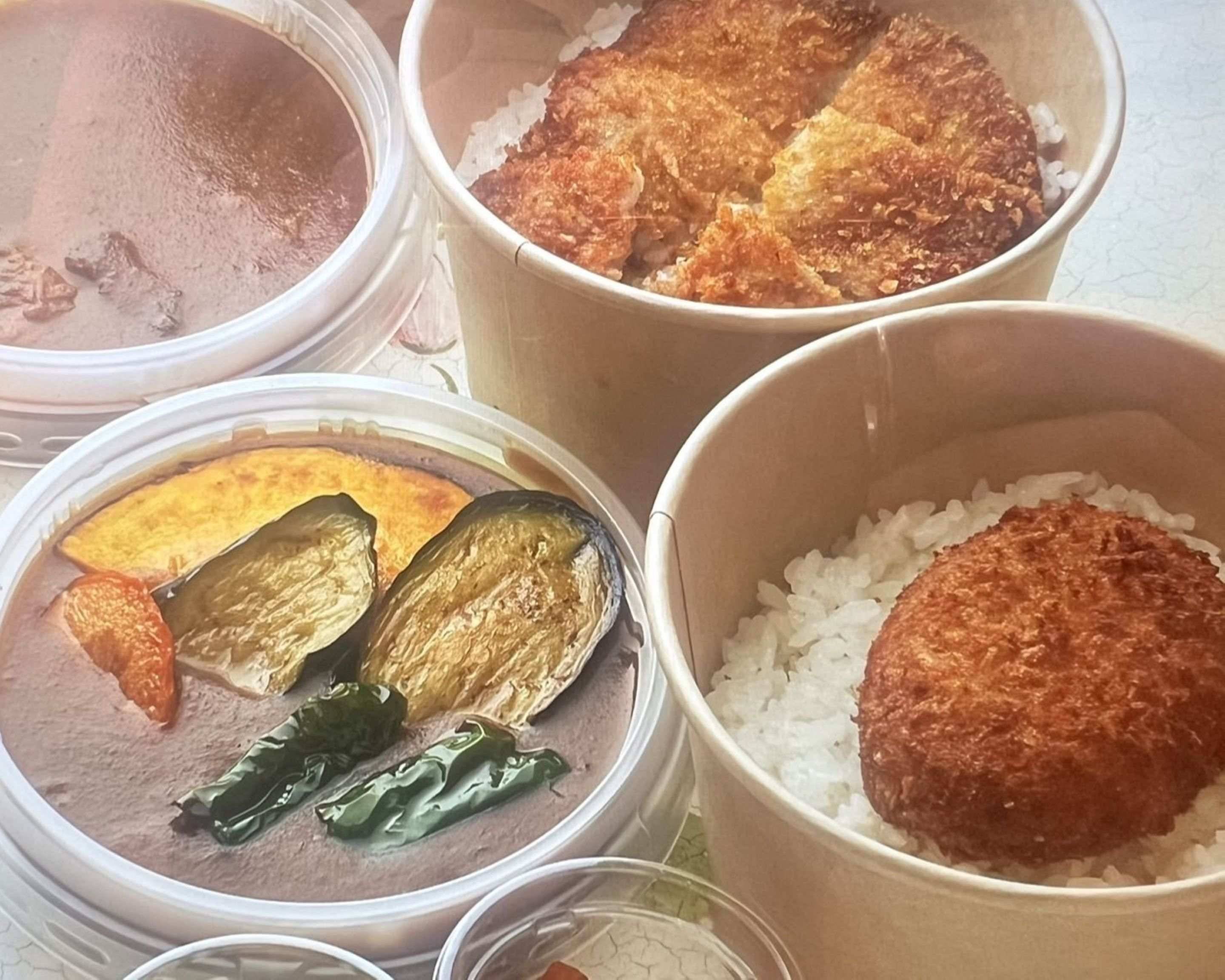 オカンのカレー Okann's Curryのデリバリー ・持ち帰り| メニューを見る |大阪 で 配達| ウーバーイーツ