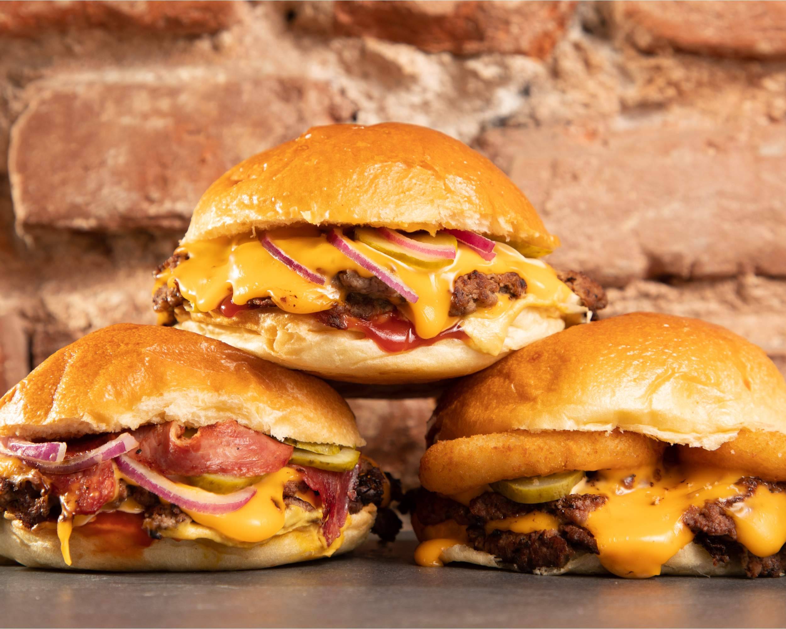 Livraison du menu Burger on the Town 🍔 Chambery à Grenoble - 【Menu et ...