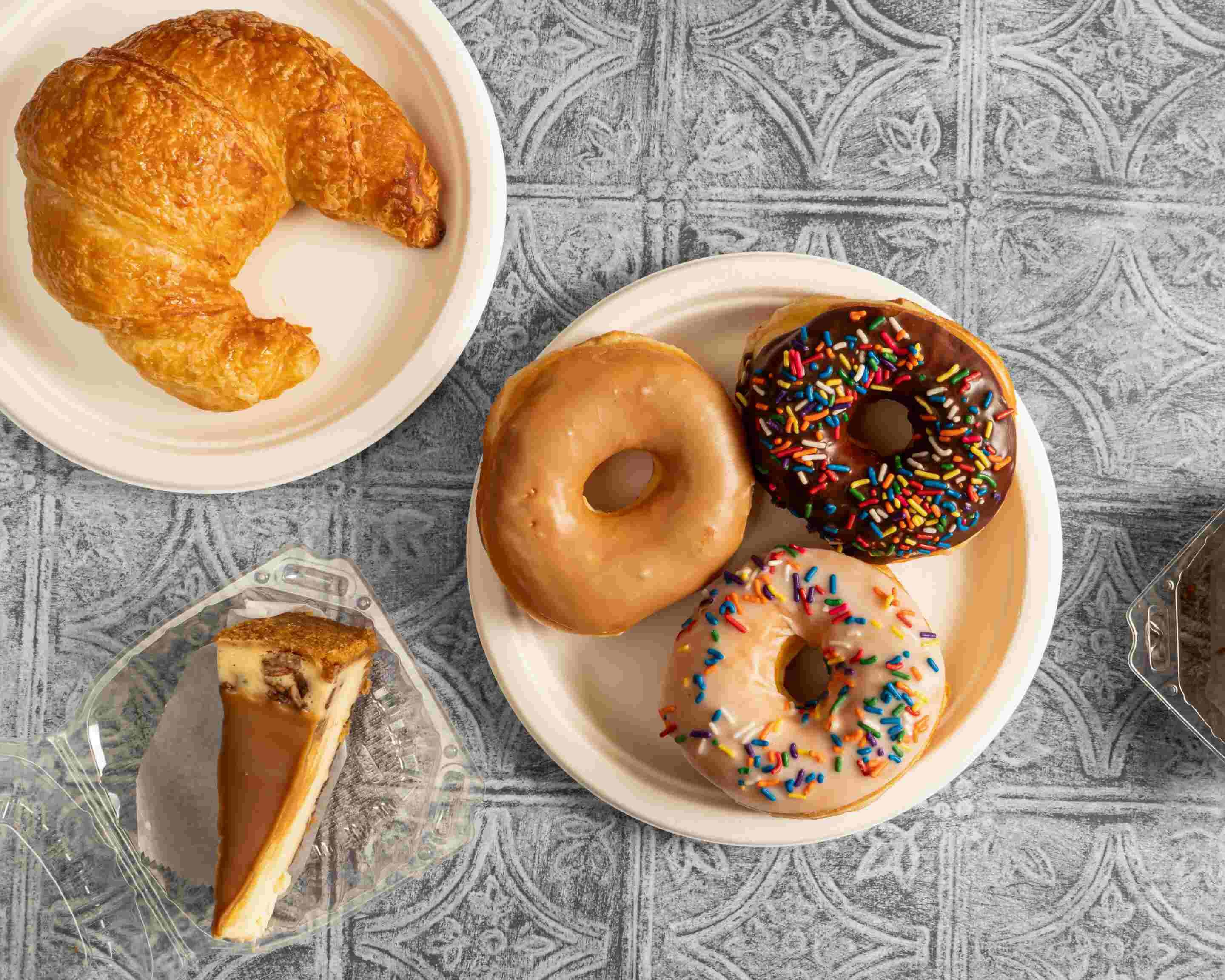 Winchells Donut House (Rosecrans St) Menu San Diego • Order Winchells ...