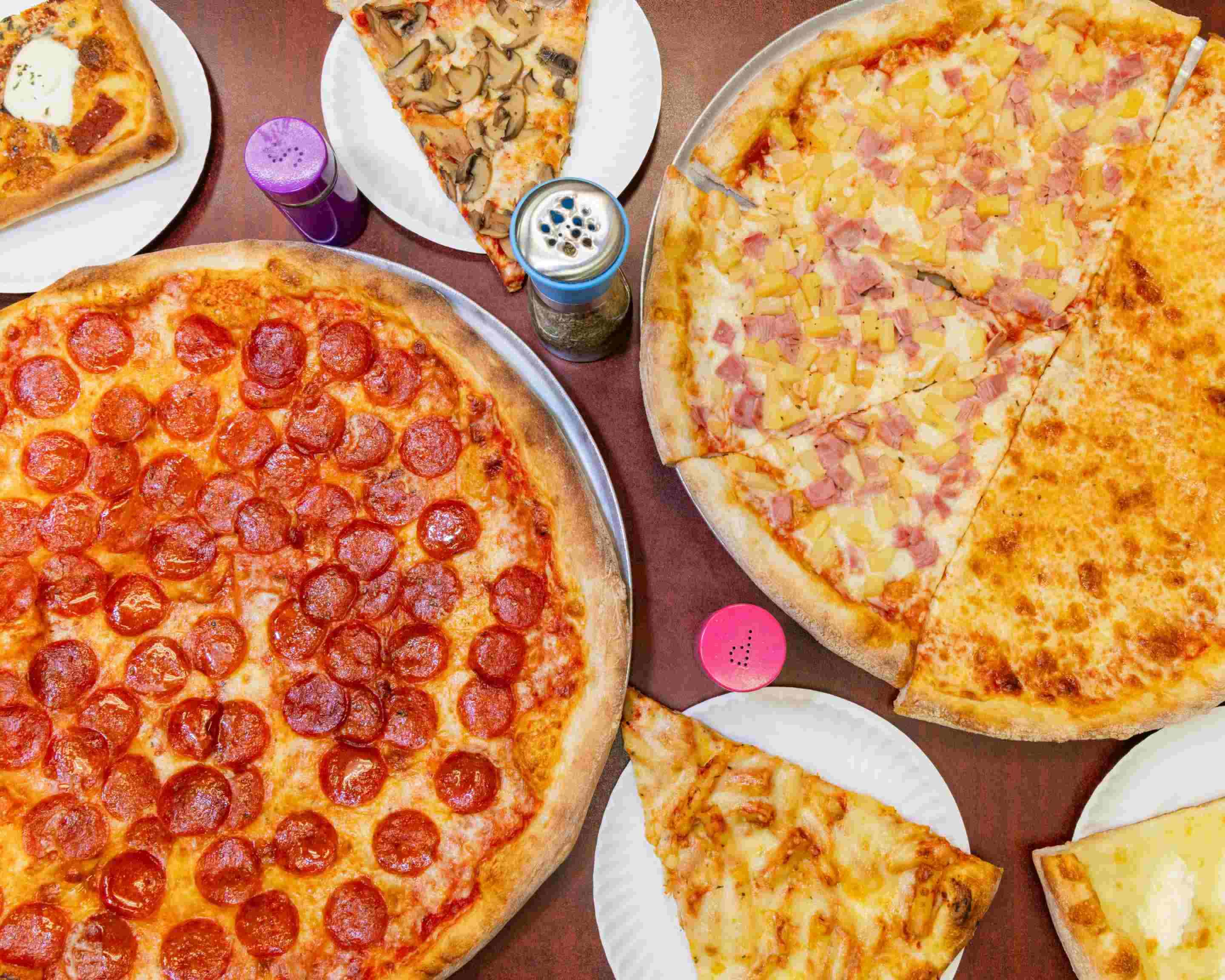 Order Vittorio's Pizzeria Menu Delivery【Menu & Prices】| Englewood ...