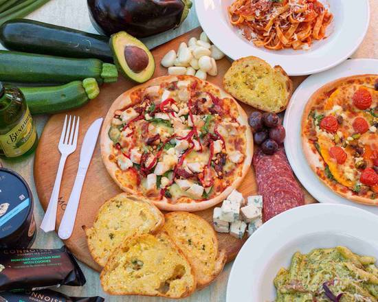 Order Gusto's Gourmet Pizza and Pasta Carindale Menu Delivery and ...