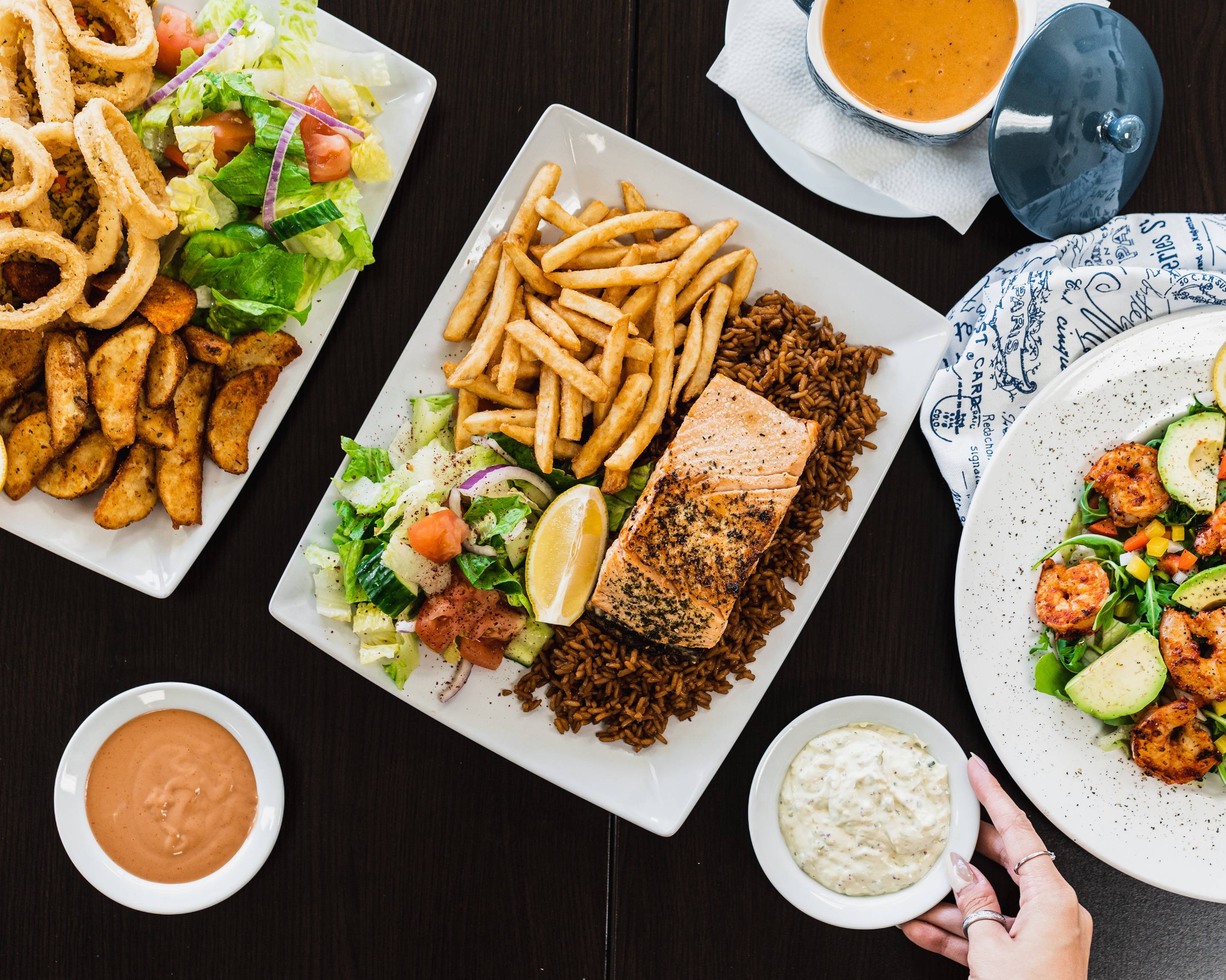 Order Poissonnerie et Fruits de Mer Sailor's Menu Delivery in Montreal ...