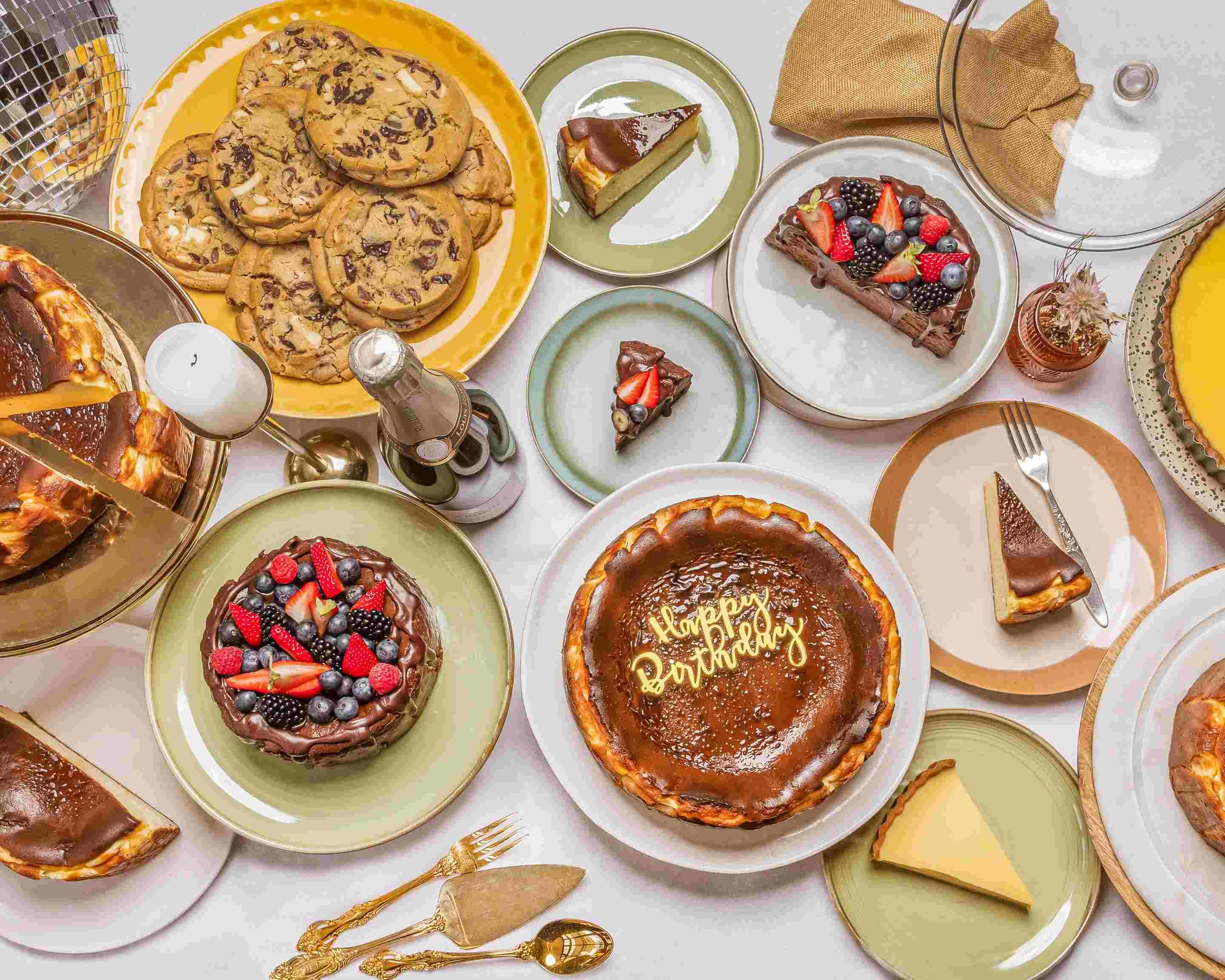 Order Basque Cheesecake and Champagne Menu Delivery and Takeaway in ...