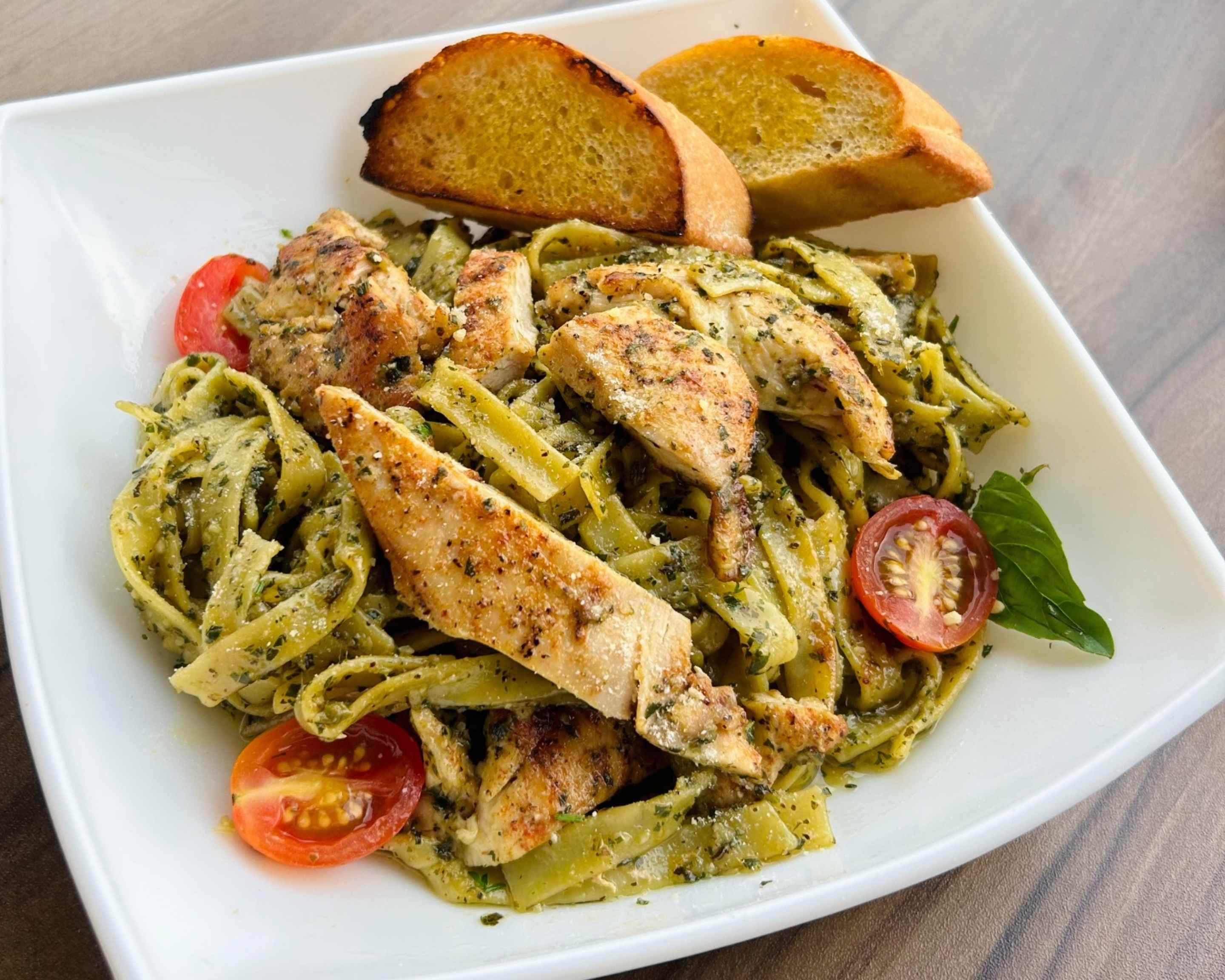 Azaleas Los Yoses a domicilio en San José, Costa Rica | Menú y precios ...