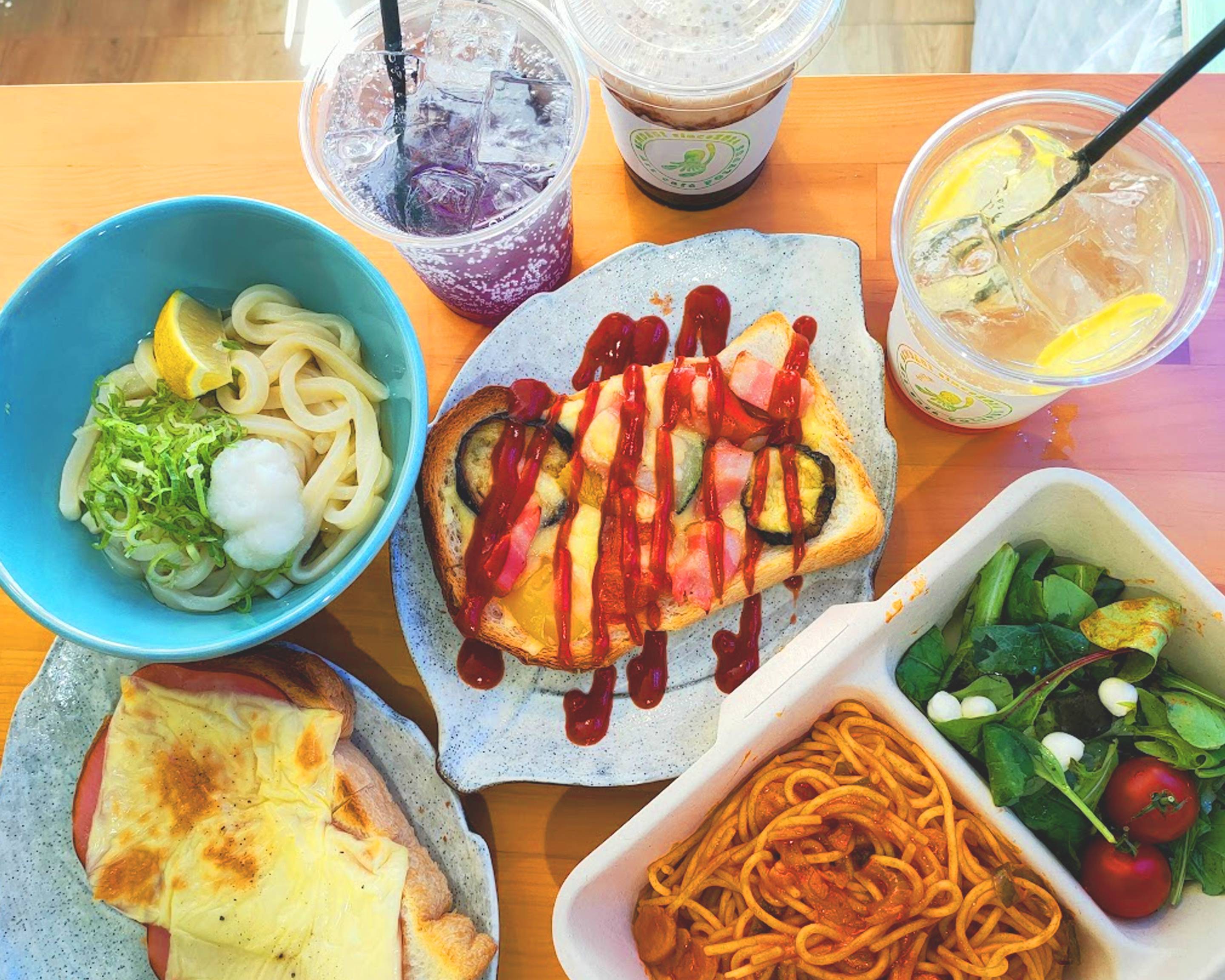 Art Cafe POLYPUS （アート カフェ ポリプス）のデリバリー ・持ち帰り| メニューを見る |東京 で 配達| ウーバーイーツ