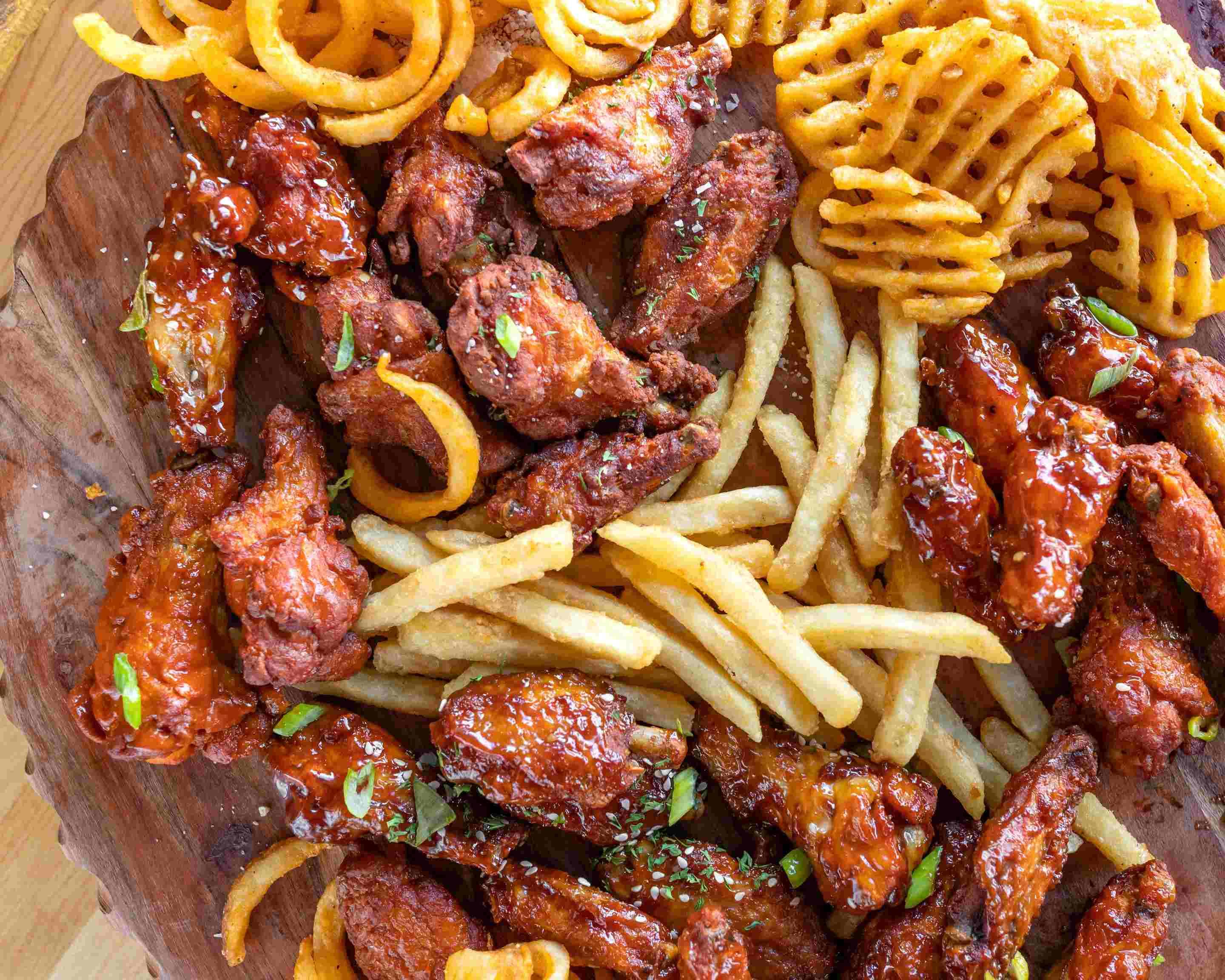 Order Just Wing It Restaurant Delivery【Menu & Prices】| Laval | Uber Eats