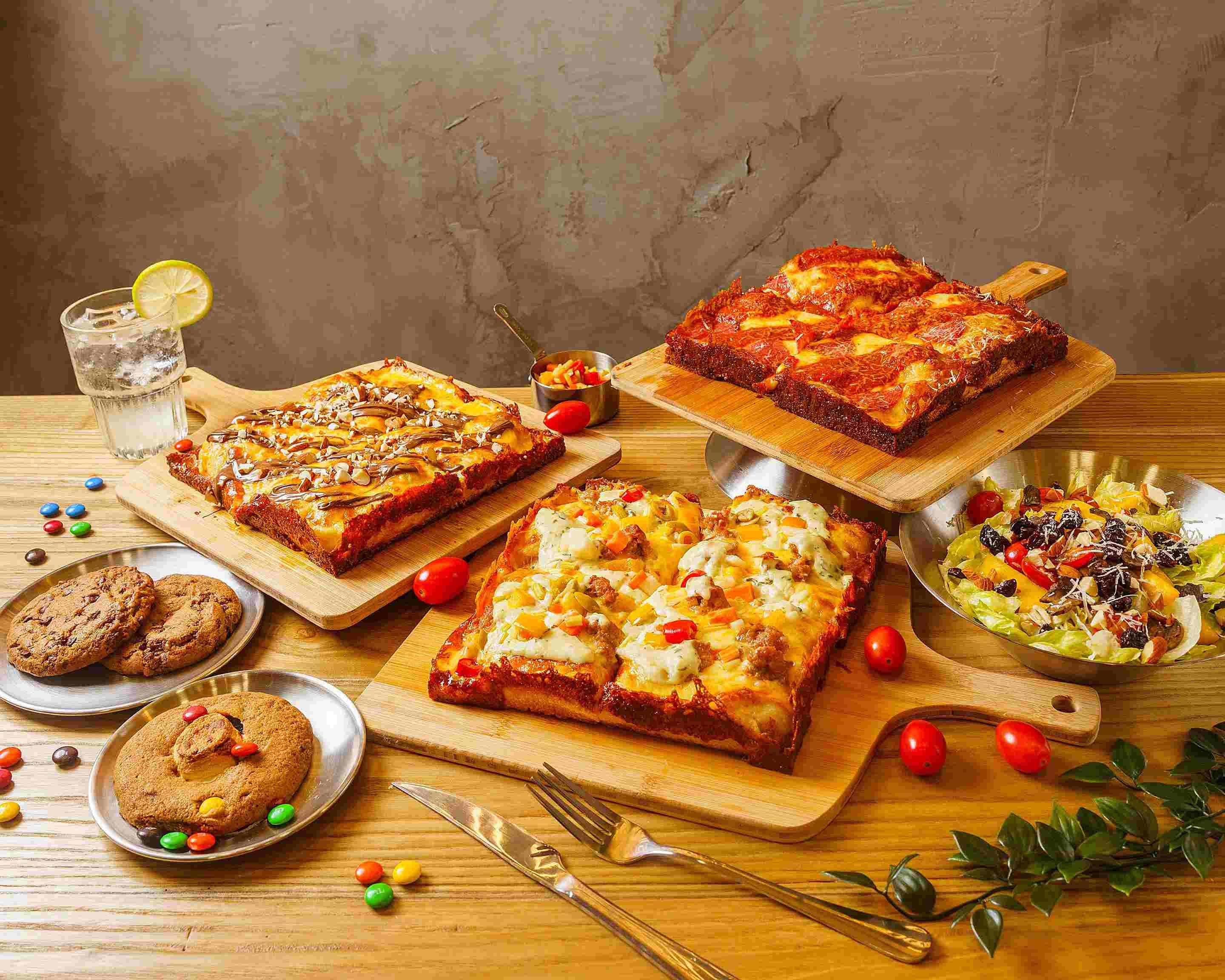 和平區PIZZA BEAR PIZZERIA 披薩熊底特律美式披薩專賣店外送 | 菜單和價目表 | Uber Eats