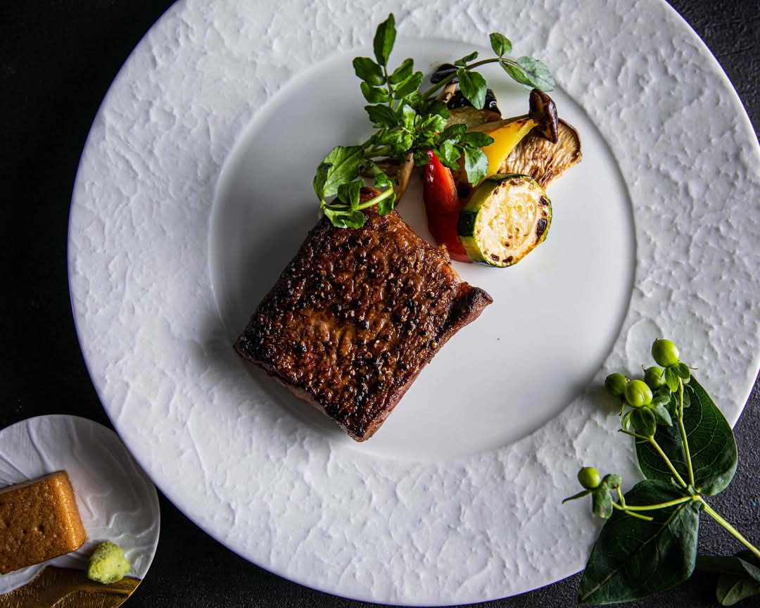 Kobe Beef 511の出前・宅配・テイクアウトメニュー | ウーバーイーツ