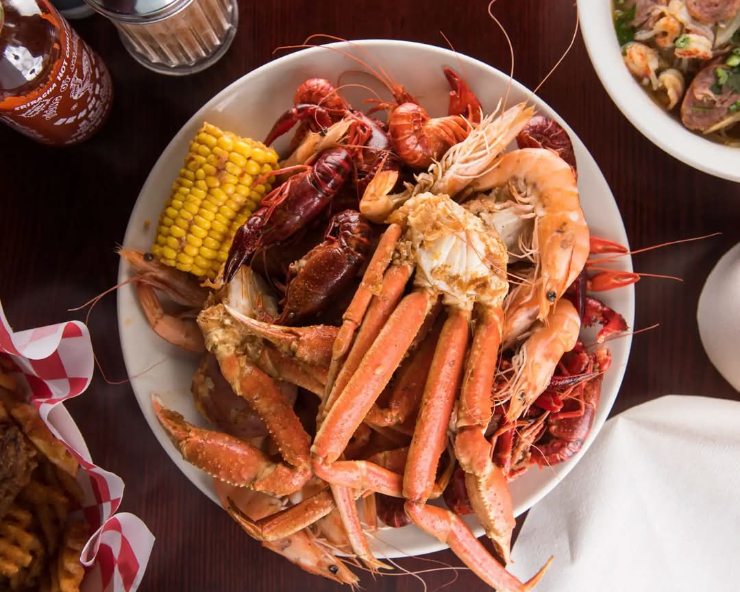 Order Crabbers (Orlando) Menu Delivery【Menu & Prices】| Orlando | Uber Eats