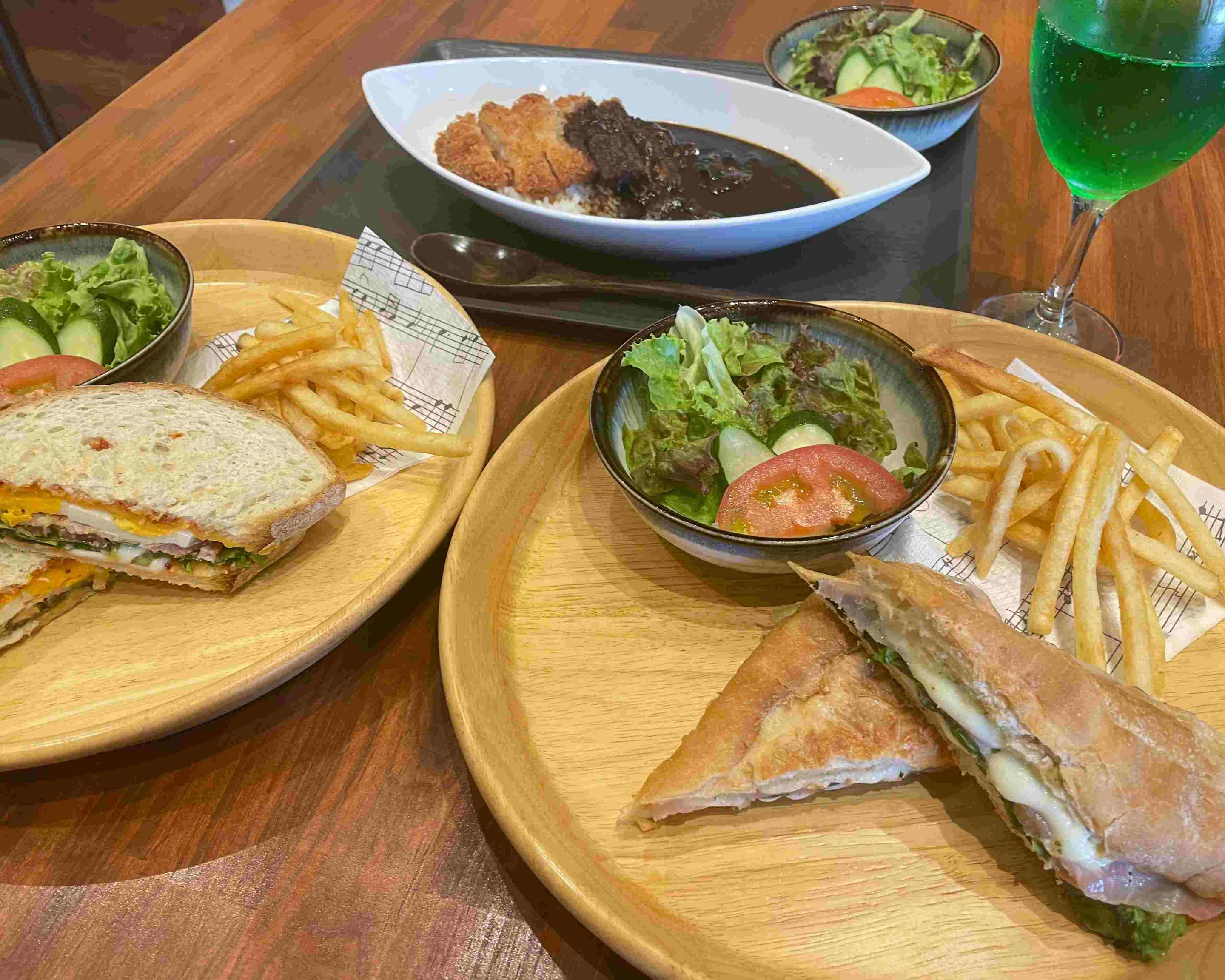 パニーニとカレーのお店 ピエナ （Piena.） delivery & takeaway menu | Uber Eats
