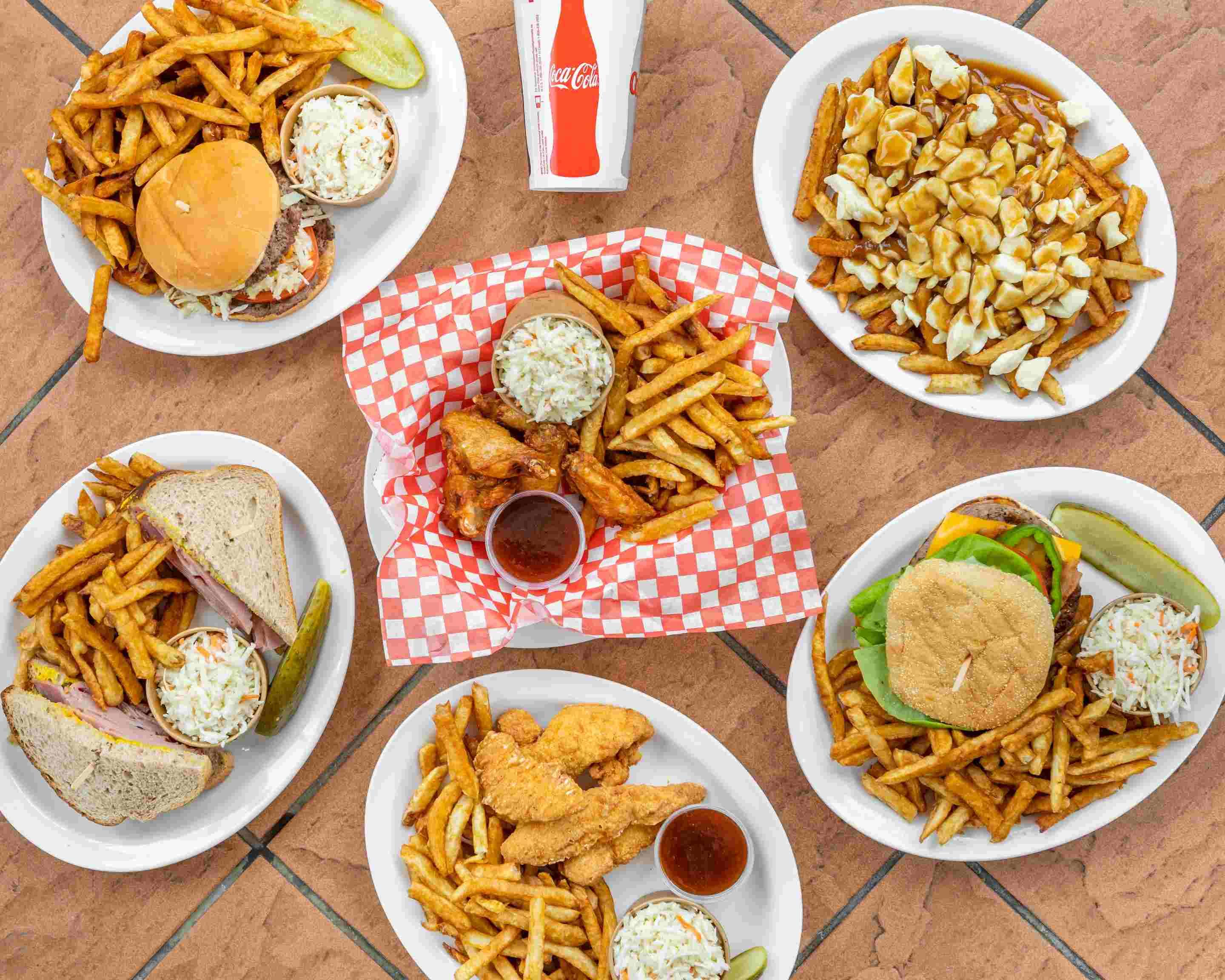 Commander d'un Louis Luncheonette (King-Ouest)【Menu et prix ...