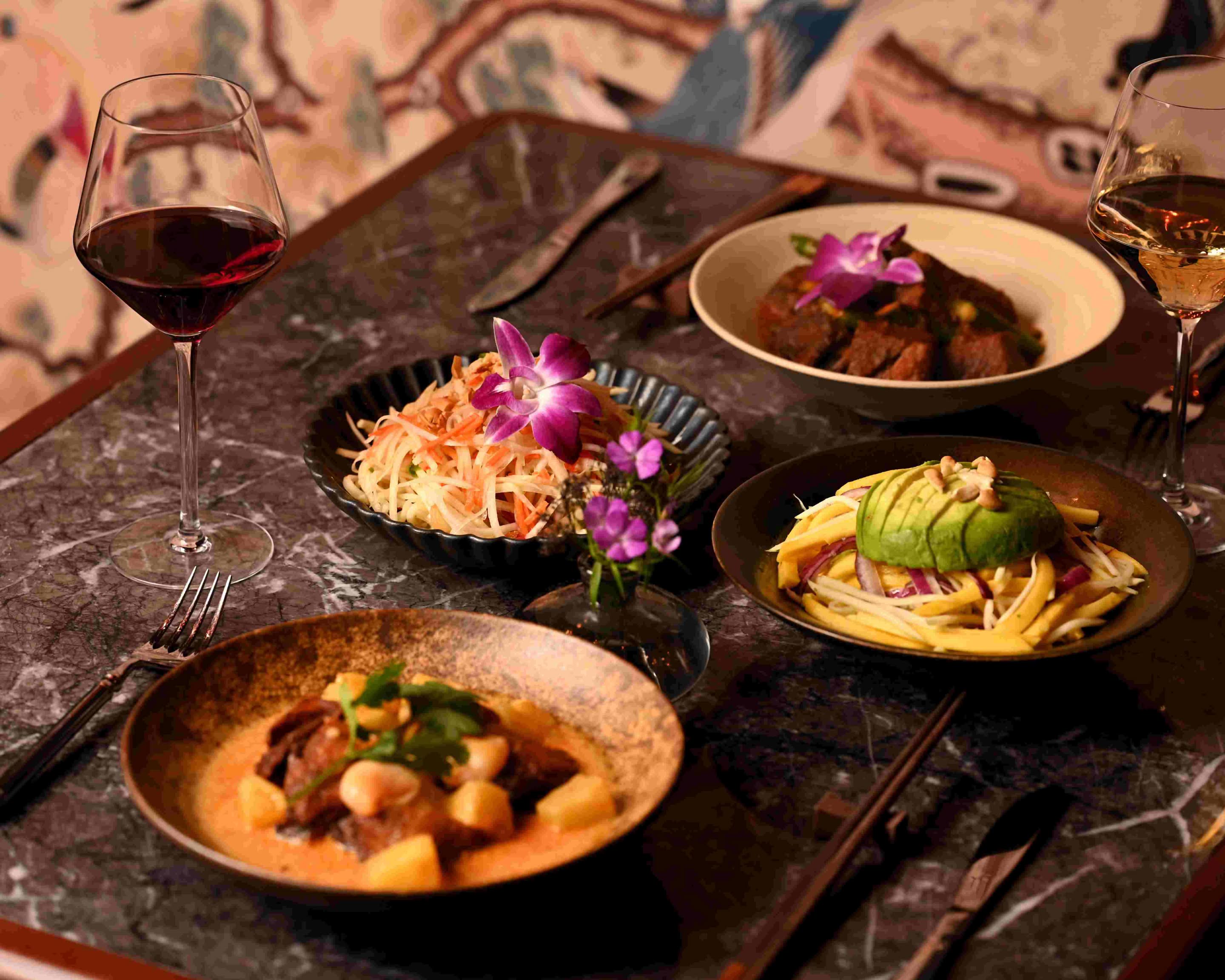 Order Mango Tree Thai Restaurant Bistro Menu Delivery【Menu & Prices ...