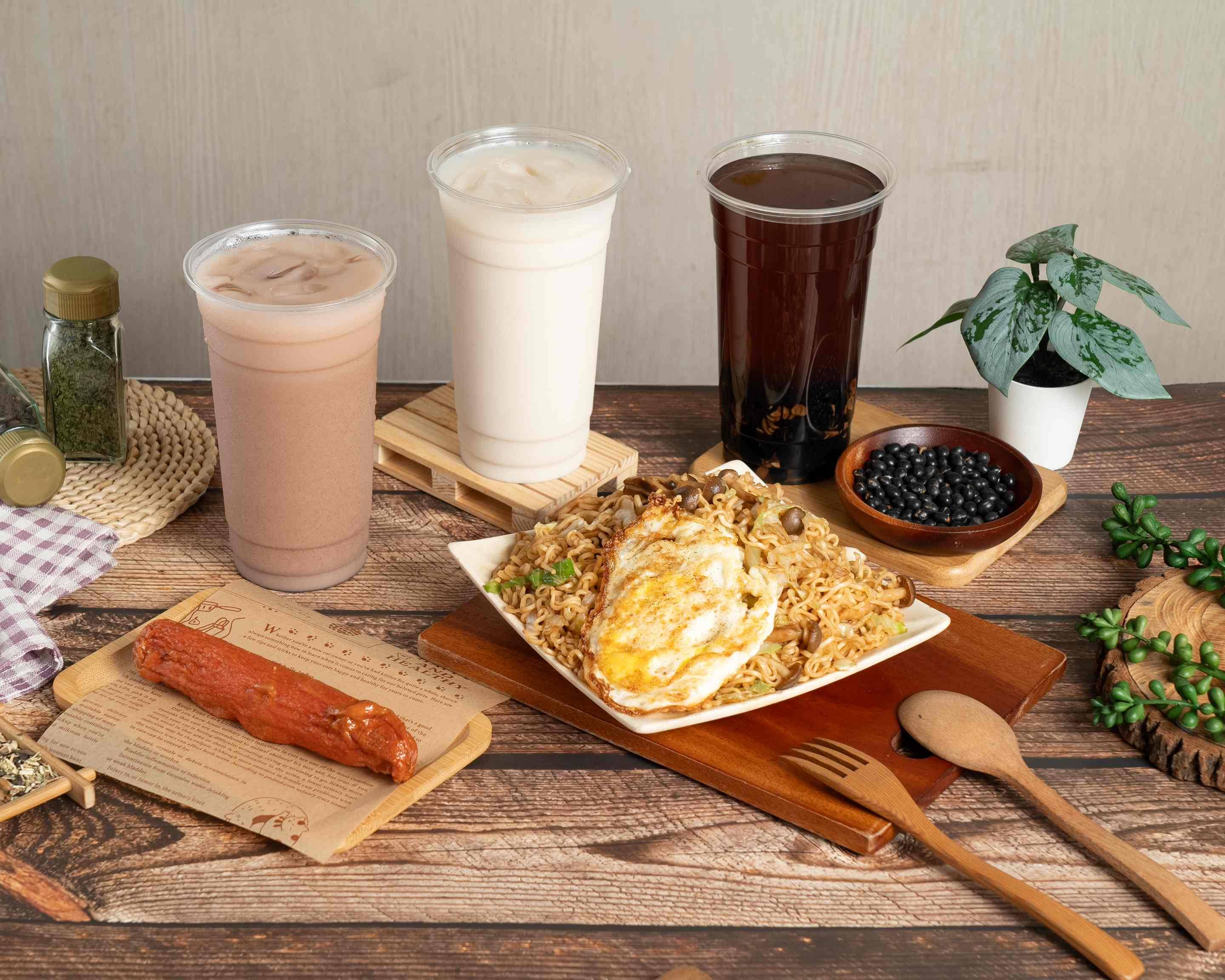 WOOTEA早午餐 炒泡麵菜單與外送 | 高雄市 | 菜單與價格 | Uber Eats