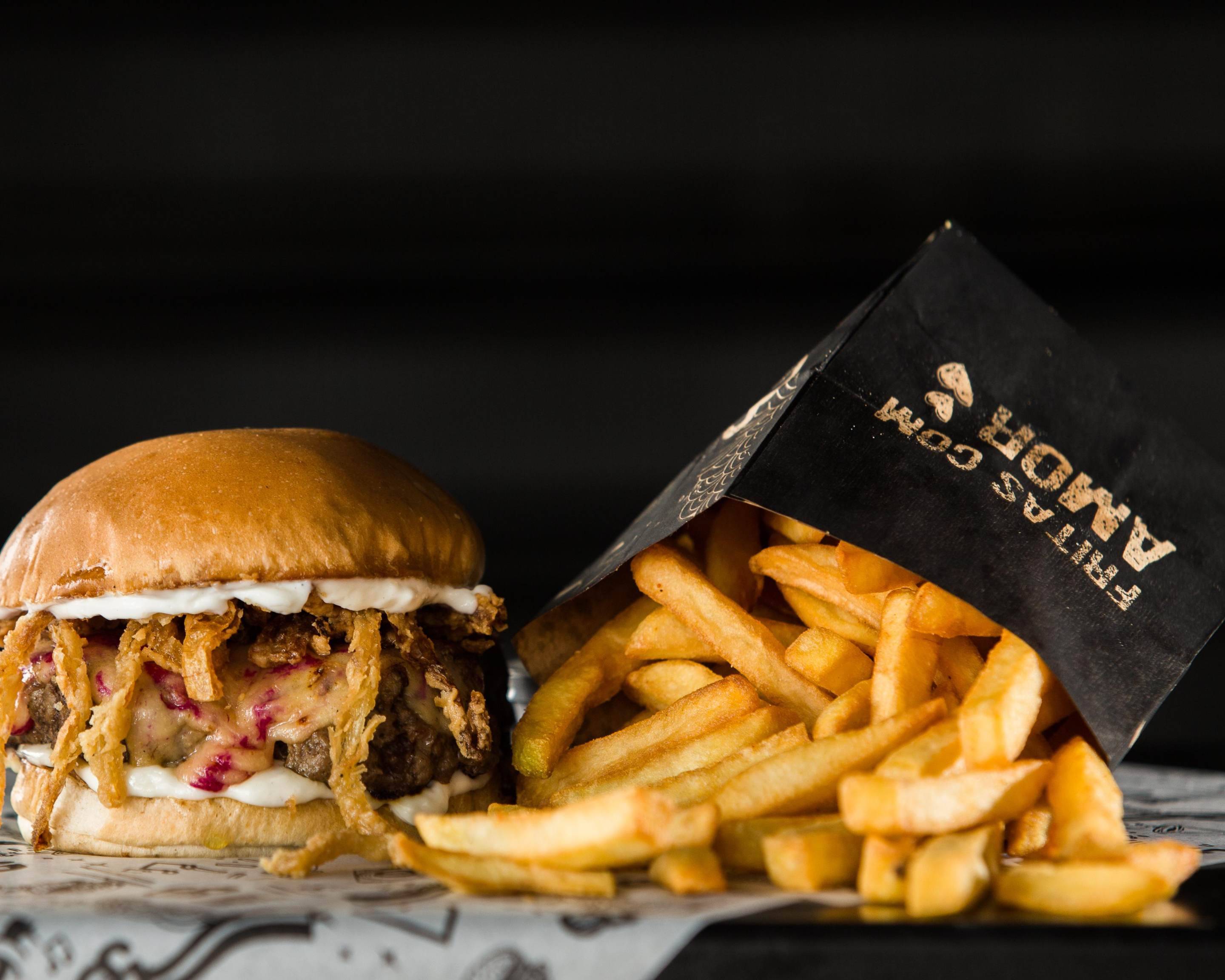 PIKITI BURGER Menú a Domicilio【Menú y Precios】Gijón | Uber Eats