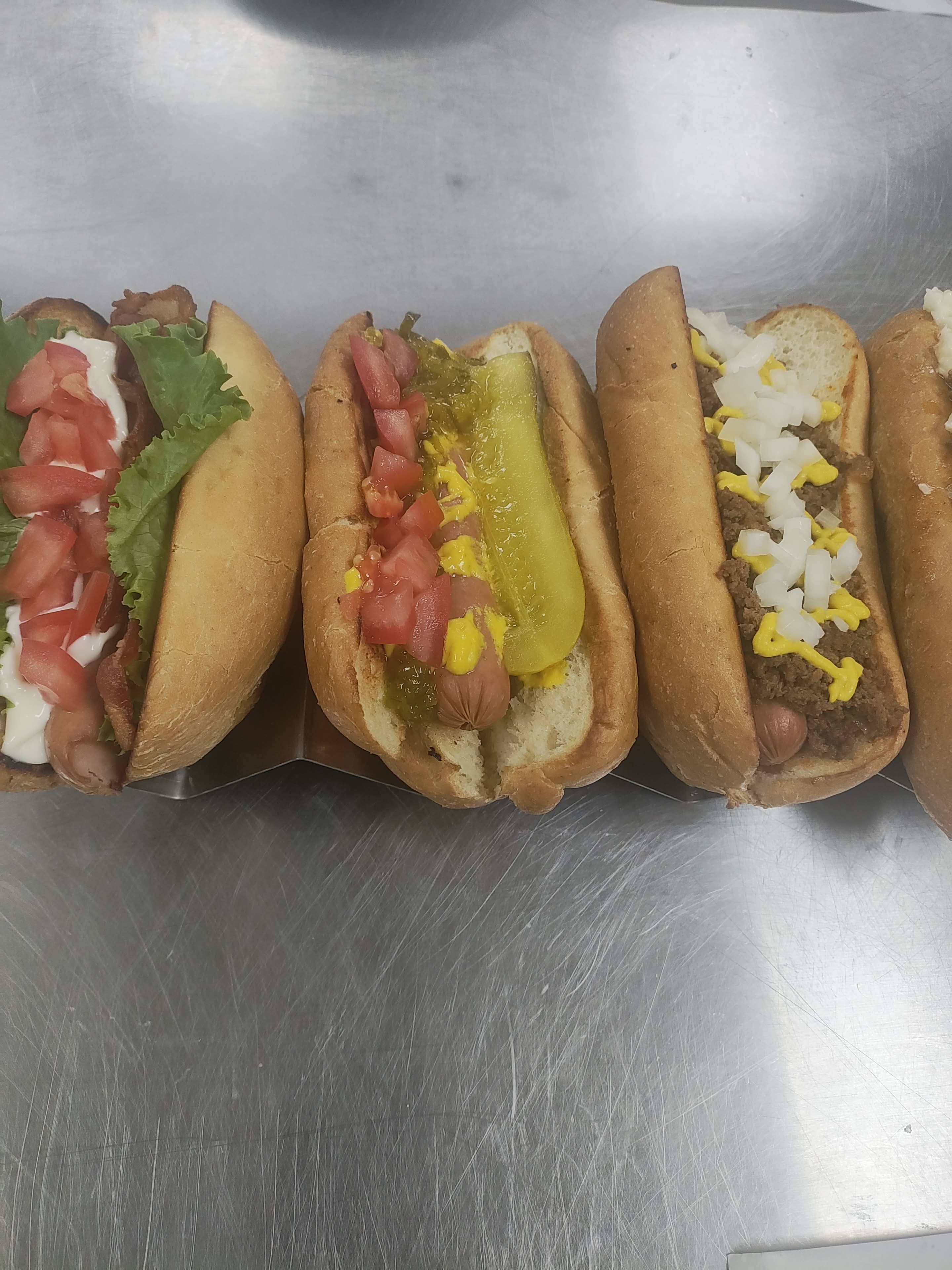 Hot Diggity Dogs & Burgers Menu Lubbock • Order Hot Diggity Dogs ...
