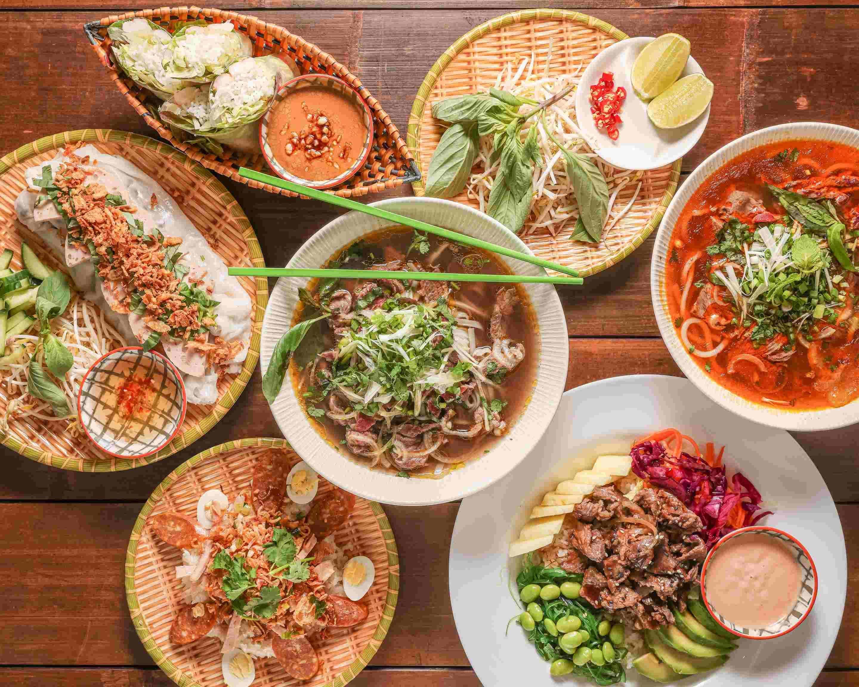 Bamee (Genève) delivery in Genève | Takeout menu | Uber Eats