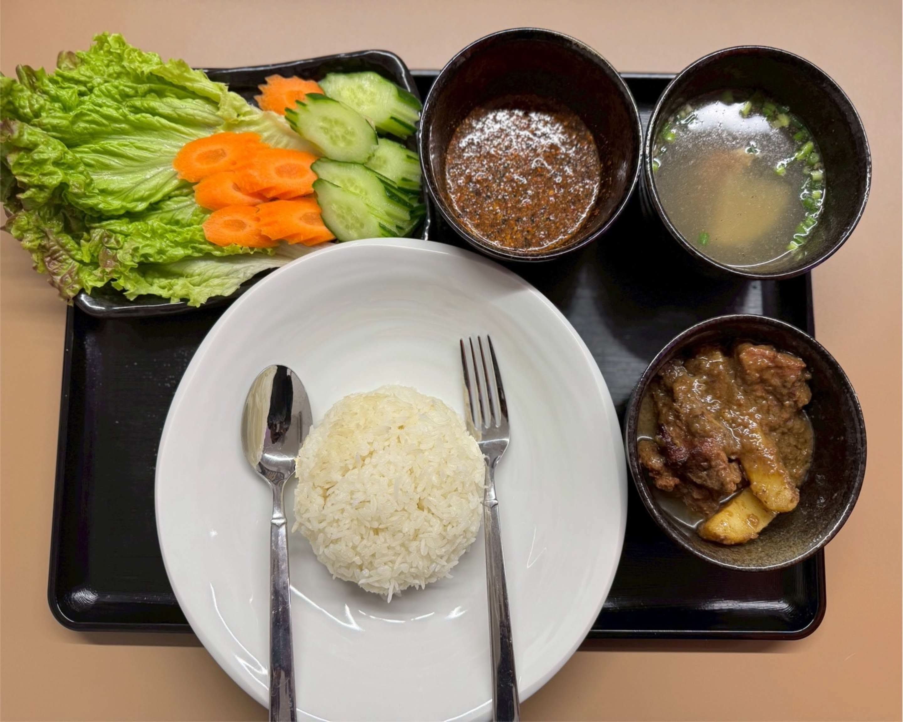 ミャンマー料理ミッソン Myanmar cuisine Myitsoneの出前・宅配・テイクアウトメニュー | ウーバーイーツ