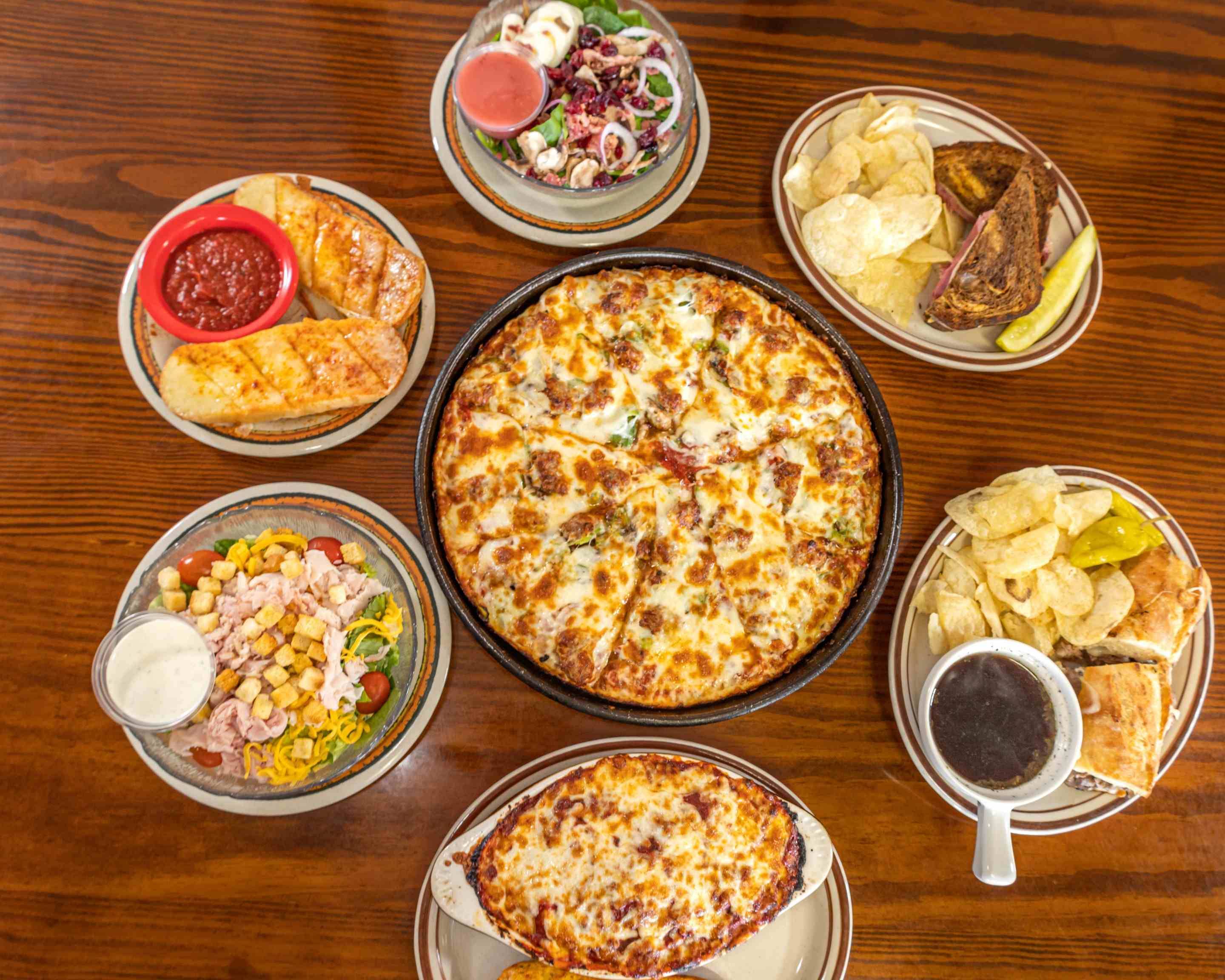 Order Quatro's Menu Delivery【Menu & Prices】| Carbondale | Uber Eats