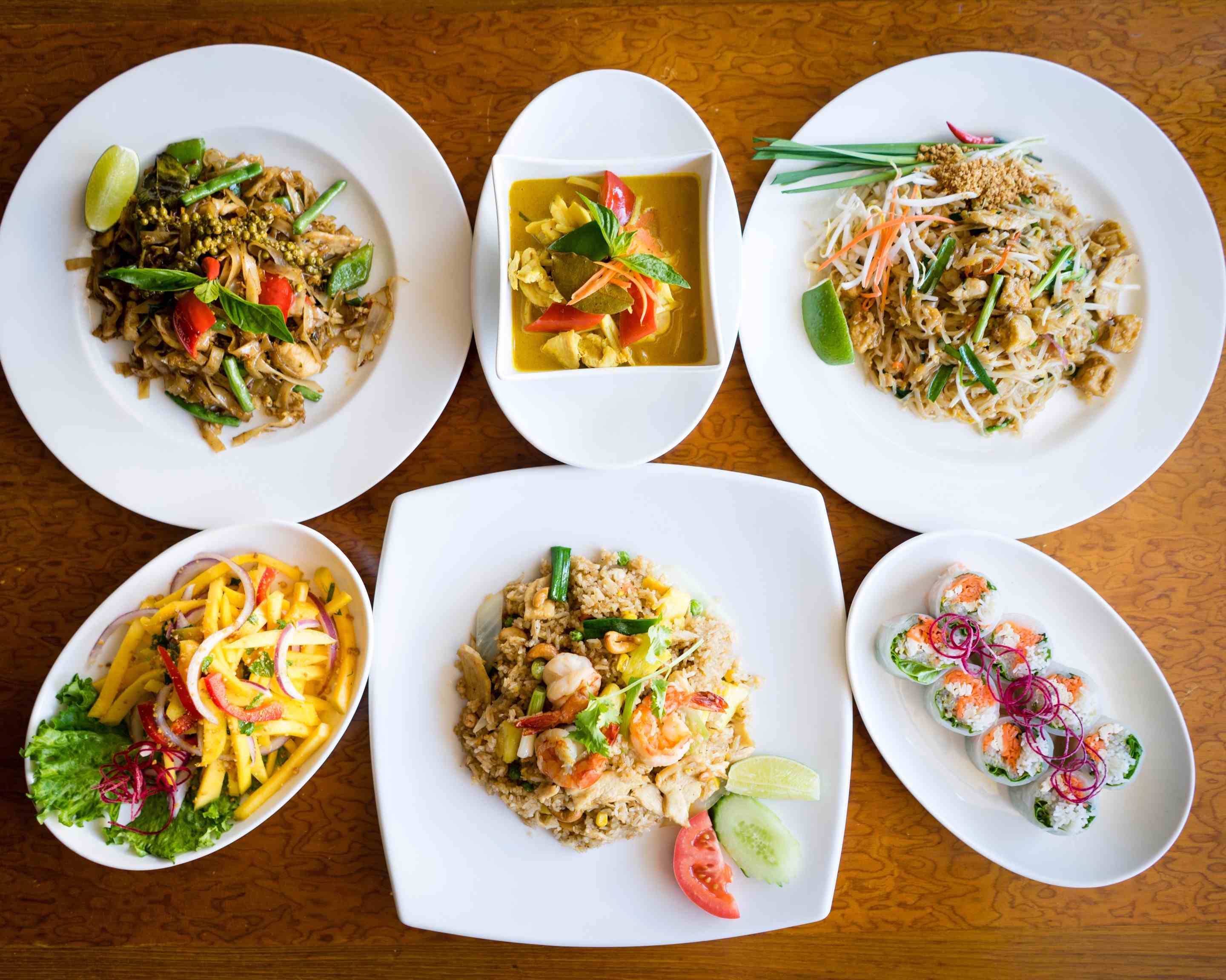 Order Saigon Pai Restaurant Delivery【Menu & Prices】| Toronto | Uber Eats