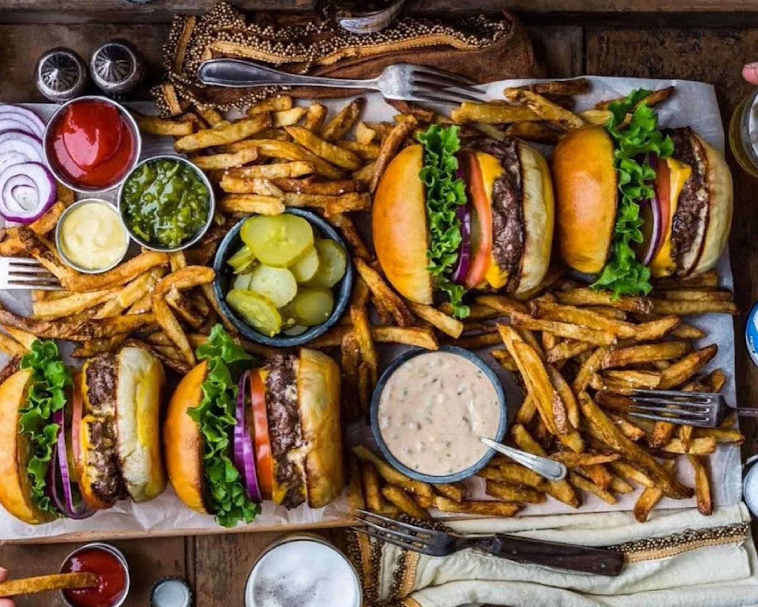 Fast Food Delivery Near Me | Uber Eats