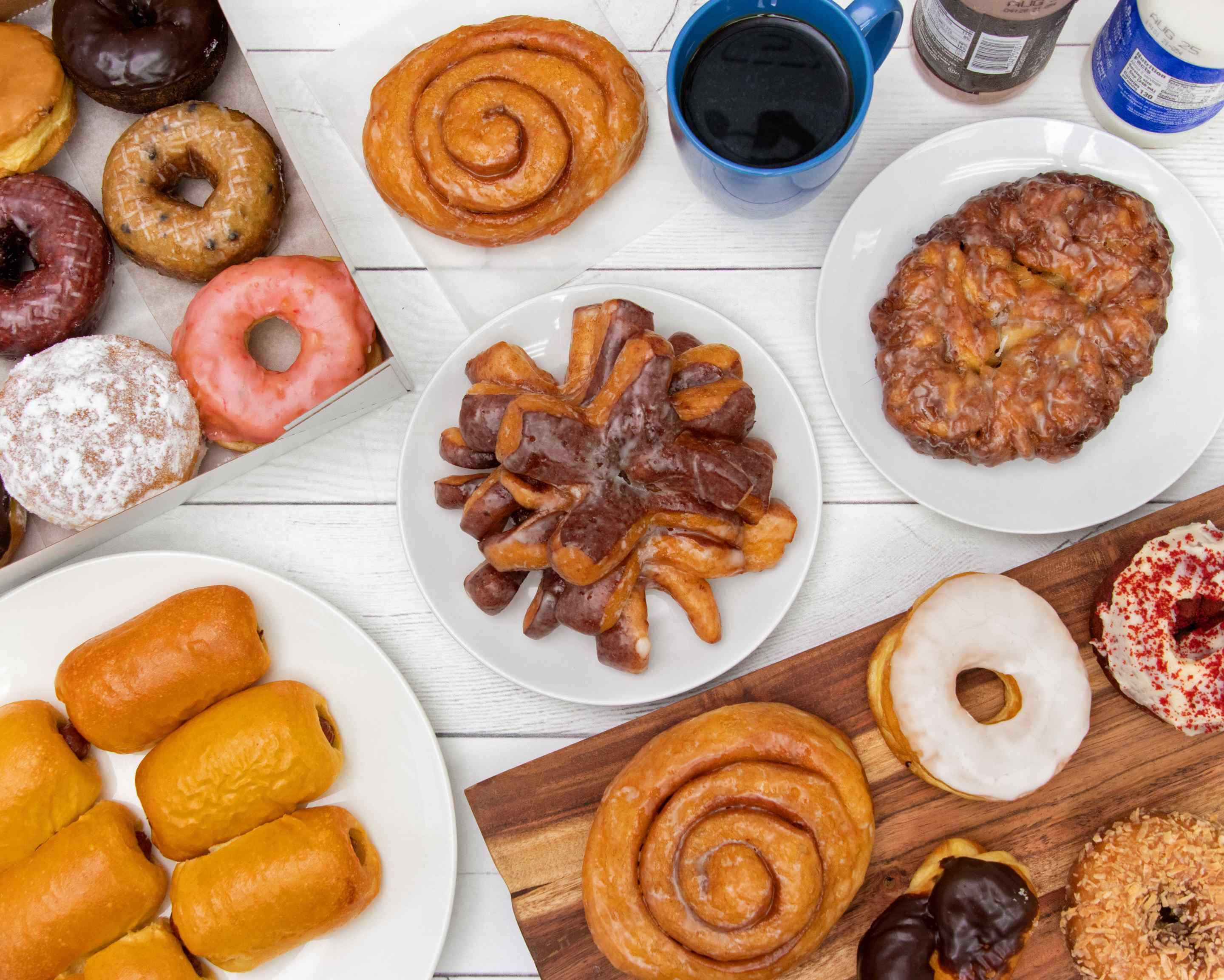 Order Sarah Donuts Menu Delivery in Roswell | Sarah Donuts Prices ...