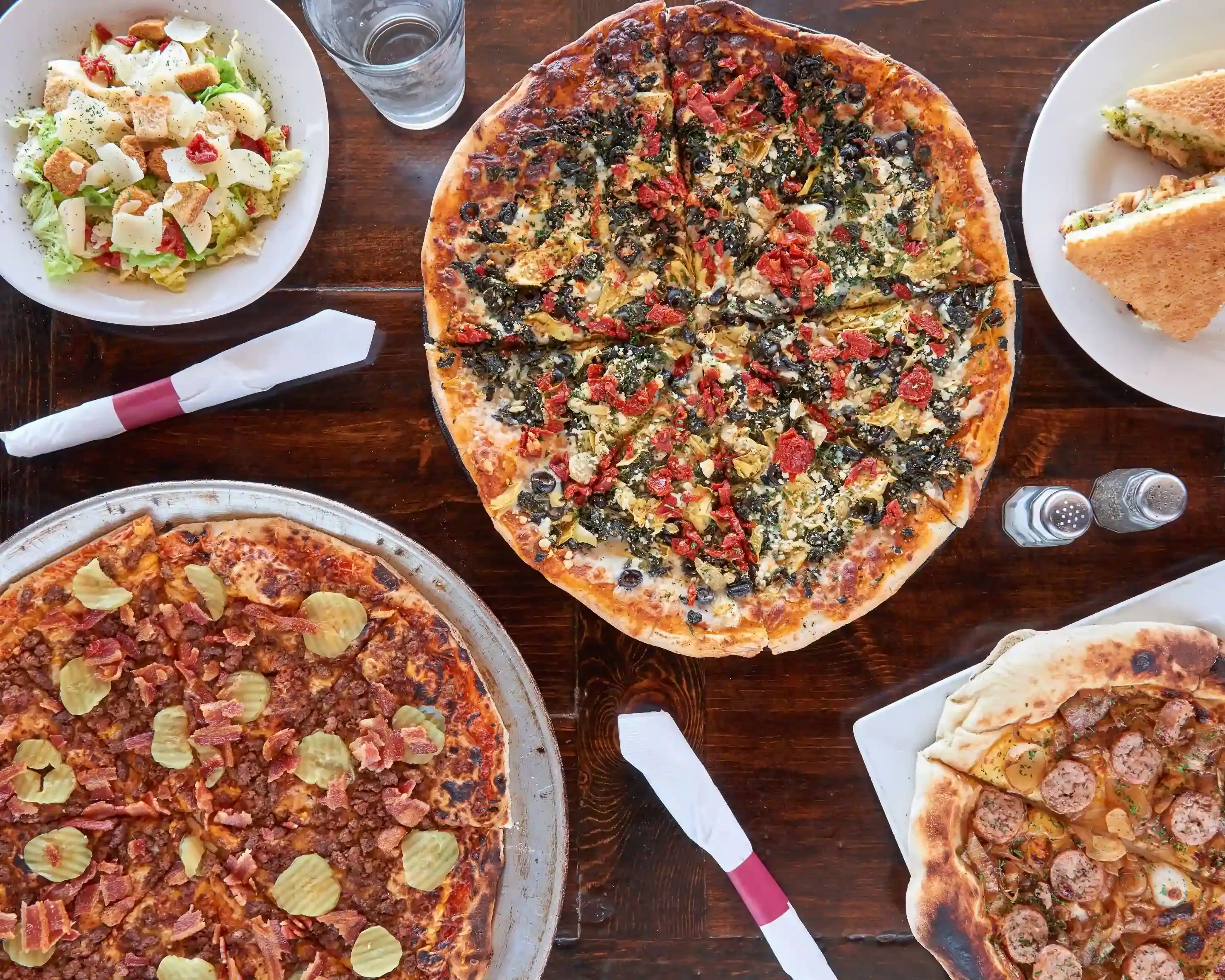 Commander d'un Fire 451 Craft Pizza & Donair (Prince George)【Menu et ...